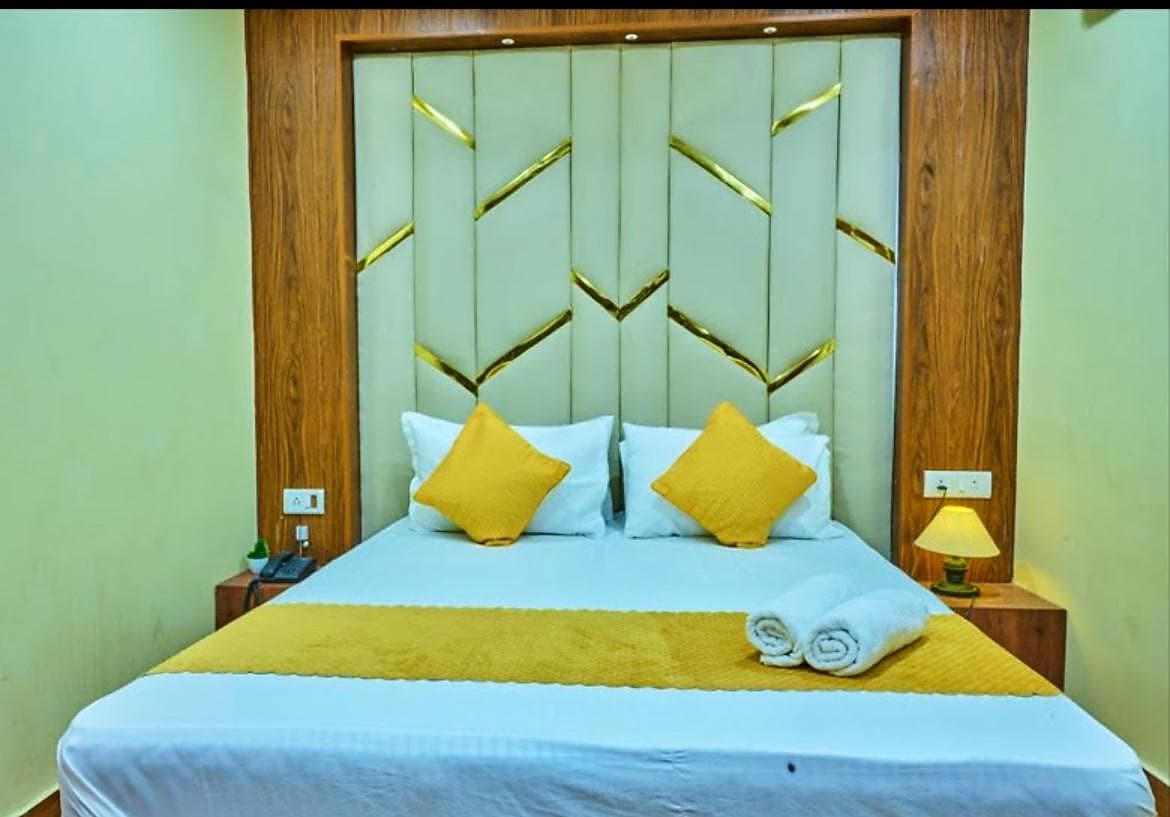 THE BISHAL A LUXURY HOTEL 𝗕𝗢𝗢𝗞 Silchar Hotel 𝘄𝗶𝘁𝗵 ₹𝟬 𝗣𝗔𝗬𝗠𝗘𝗡𝗧