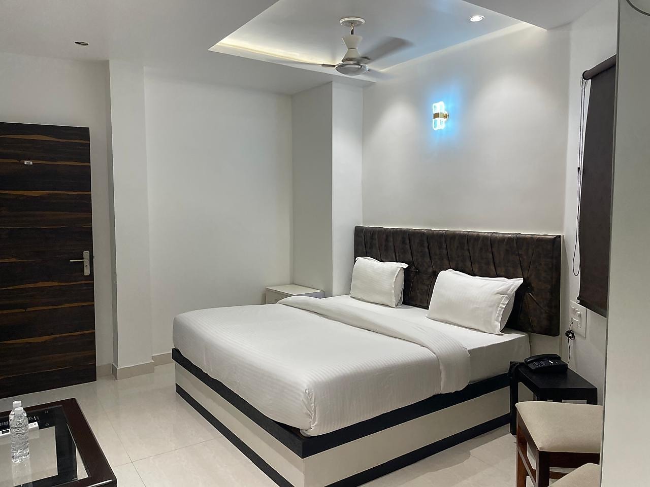Hotel Temple View 𝗕𝗢𝗢𝗞 Varanasi Hotel 𝘄𝗶𝘁𝗵 𝗙𝗥𝗘𝗘 𝗖𝗮𝗻𝗰𝗲𝗹𝗹𝗮𝘁𝗶𝗼𝗻
