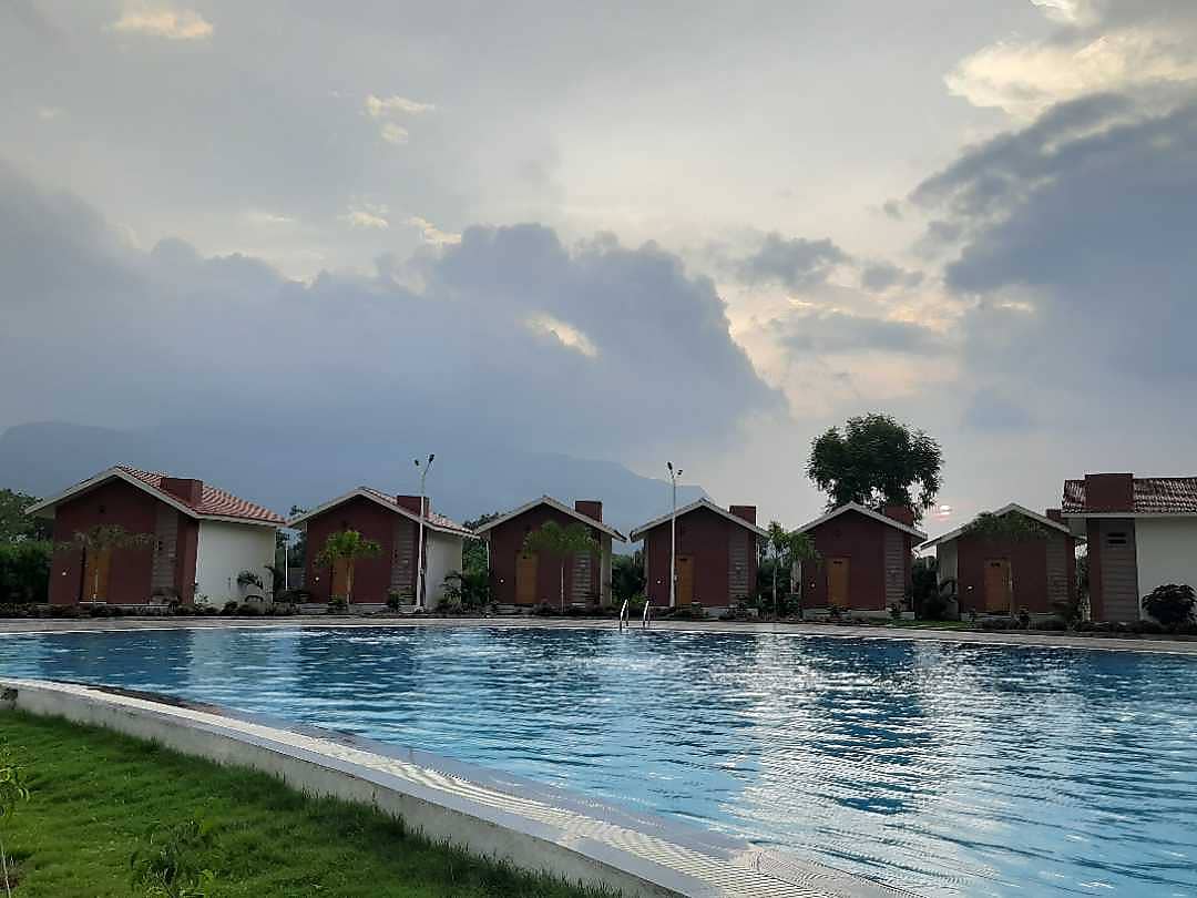 Greenland Resort 𝗕𝗢𝗢𝗞 Halol Resort 𝘄𝗶𝘁𝗵 ₹𝟬 𝗣𝗔𝗬𝗠𝗘𝗡𝗧