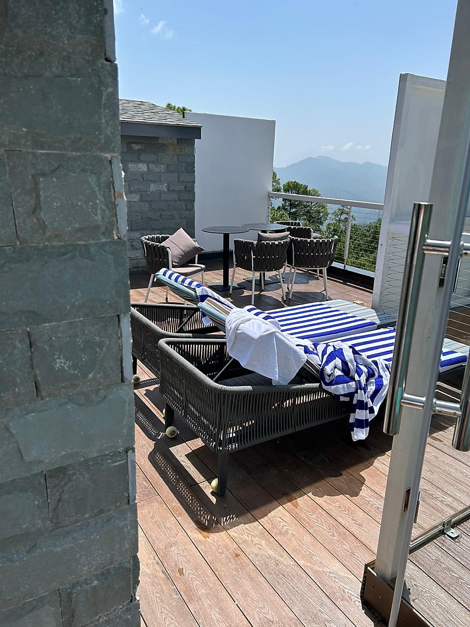 Anantam Resort and Spa 𝗕𝗢𝗢𝗞 Kasauli Resort 𝘄𝗶𝘁𝗵 ₹𝟬 𝗣𝗔𝗬𝗠𝗘𝗡𝗧