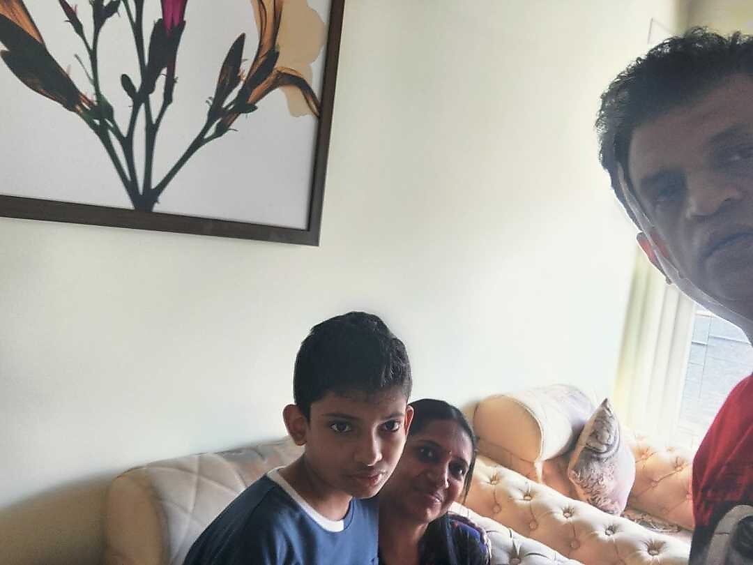 Dal View Resort 𝗕𝗢𝗢𝗞 Srinagar Hotel 𝘄𝗶𝘁𝗵 ₹𝟬 𝗣𝗔𝗬𝗠𝗘𝗡𝗧