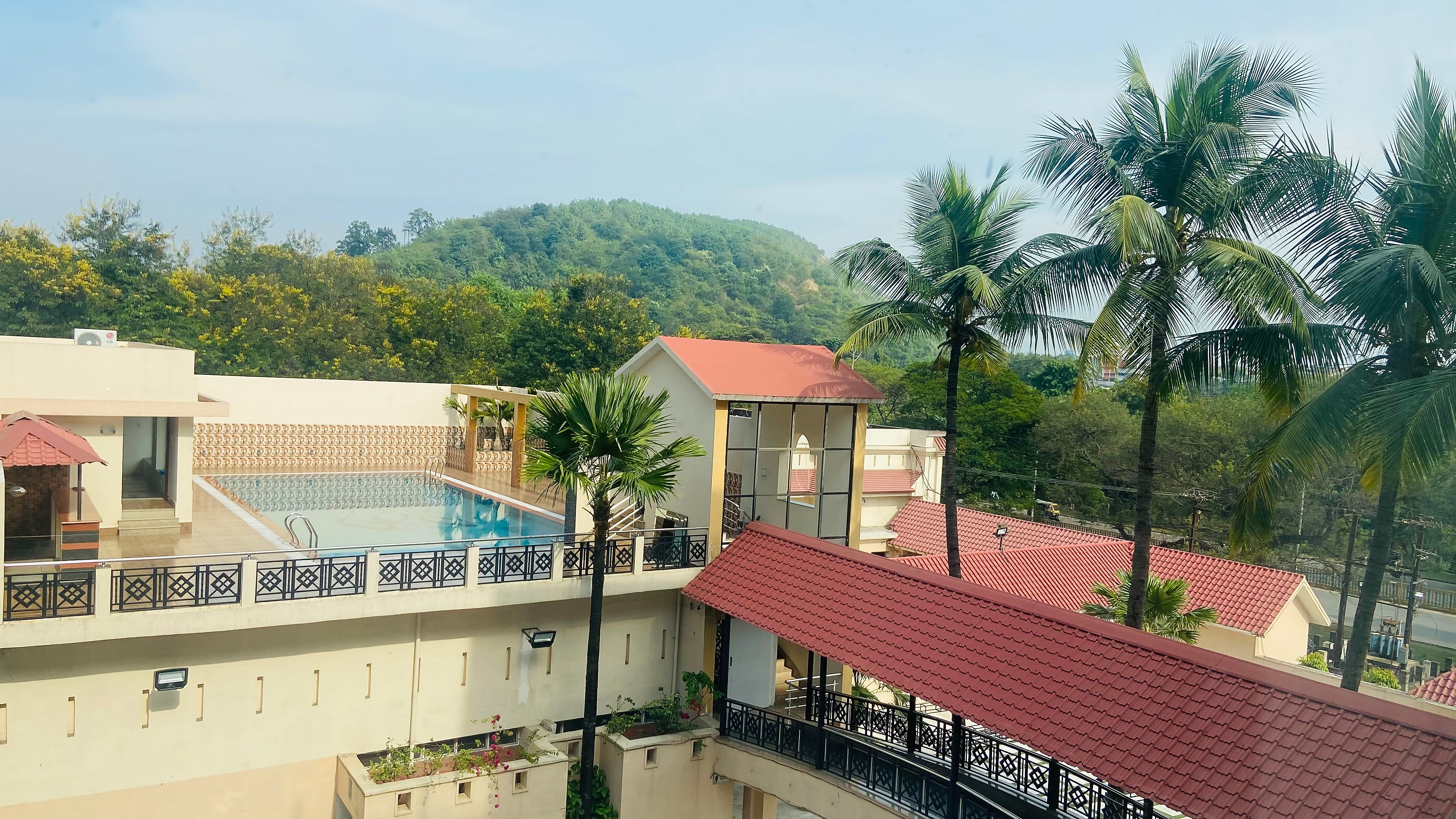 Deepti Courtyard - Luxury Hotel in Rourkela 𝗕𝗢𝗢𝗞 Rourkela Hotel 𝘄𝗶𝘁𝗵 ...