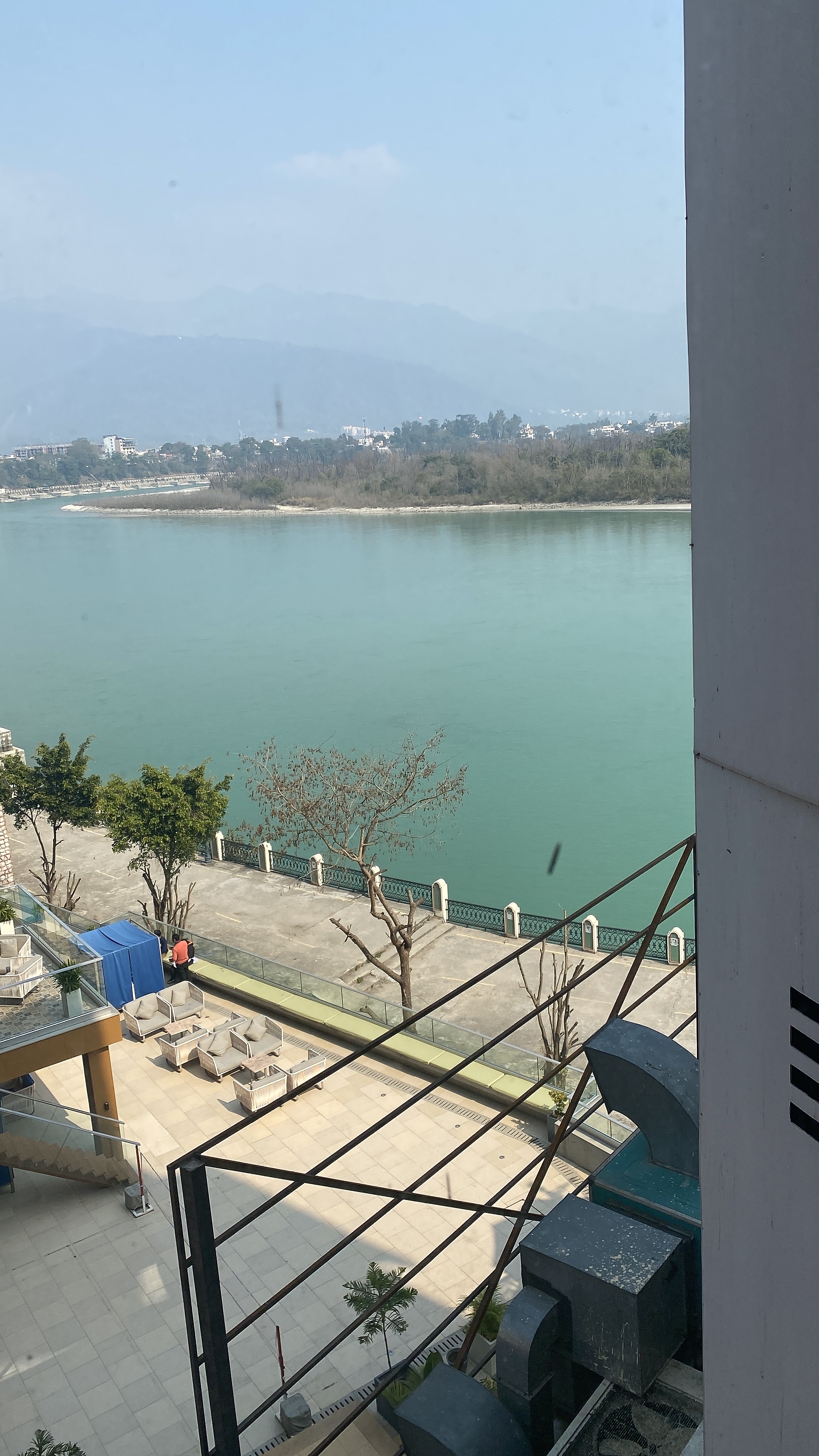 GANGA KINARE- A Riverside Boutique Resort ${mmt_value_stay_definition ...