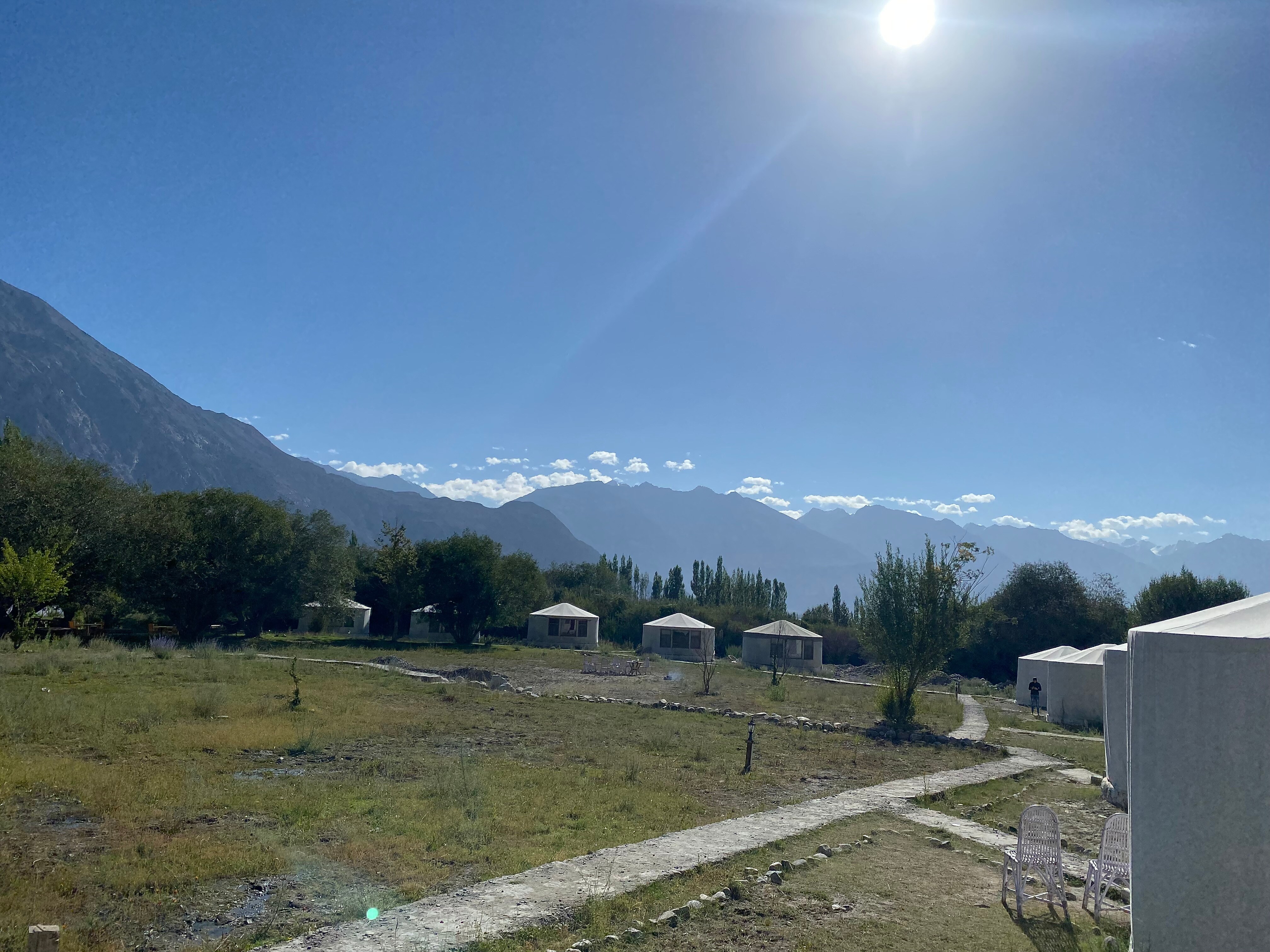Hunder Sarai Resort Best Rates on Nubra Valley Hotel Deals, Reviews ...