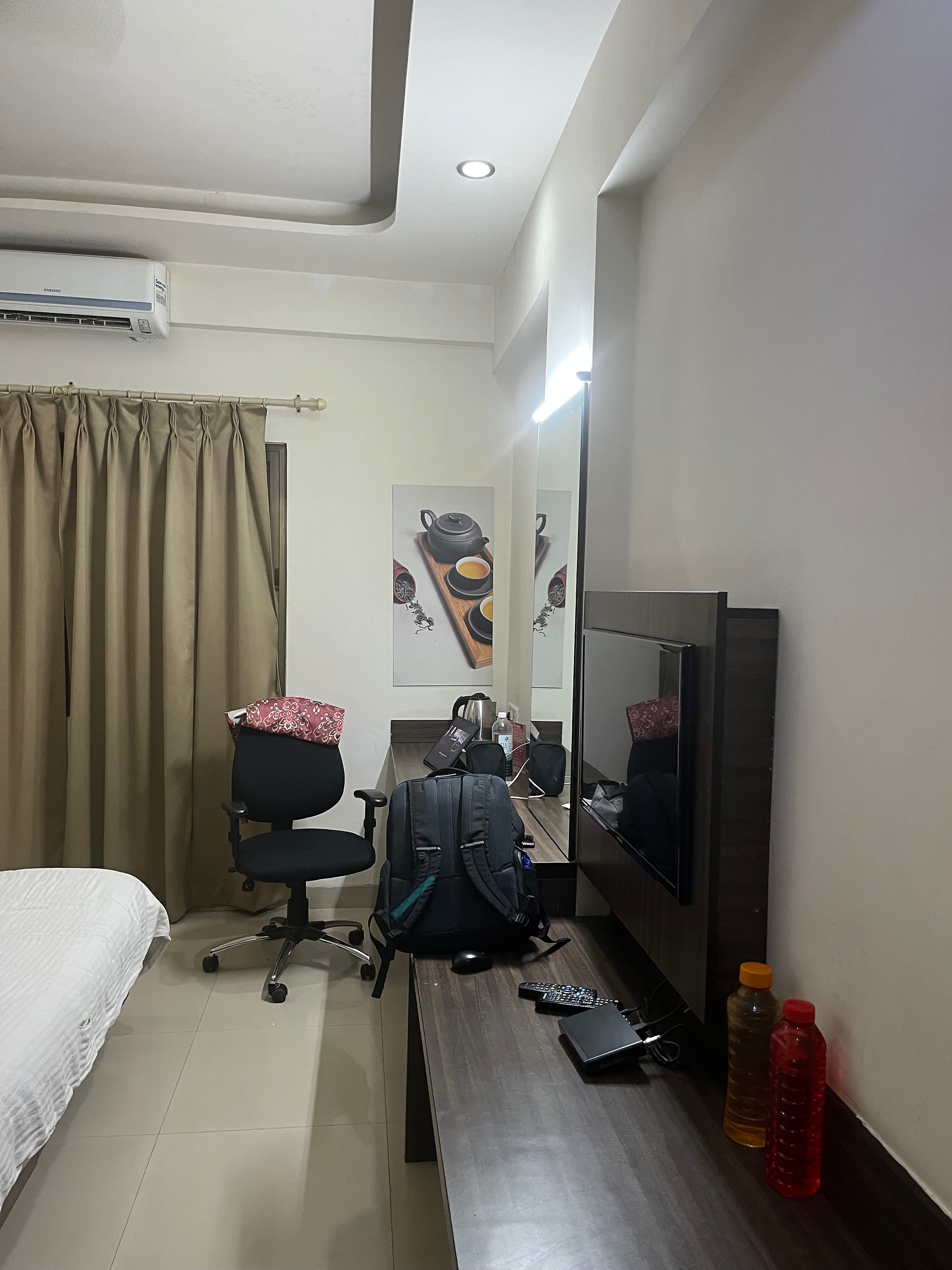 Compact Tea Square 𝗕𝗢𝗢𝗞 Bangalore Hotel 𝘄𝗶𝘁𝗵 𝗙𝗥𝗘𝗘 𝗖𝗮𝗻𝗰𝗲𝗹𝗹𝗮𝘁𝗶𝗼𝗻