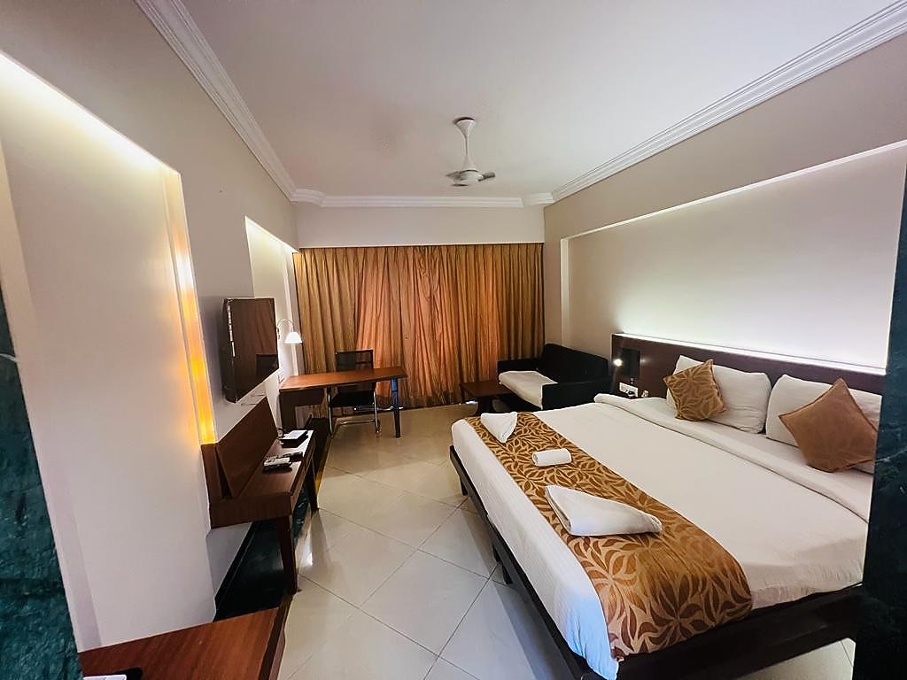 Hotel Prince 𝗕𝗢𝗢𝗞 Bhuj Hotel 𝘄𝗶𝘁𝗵 ₹𝟬 𝗣𝗔𝗬𝗠𝗘𝗡𝗧