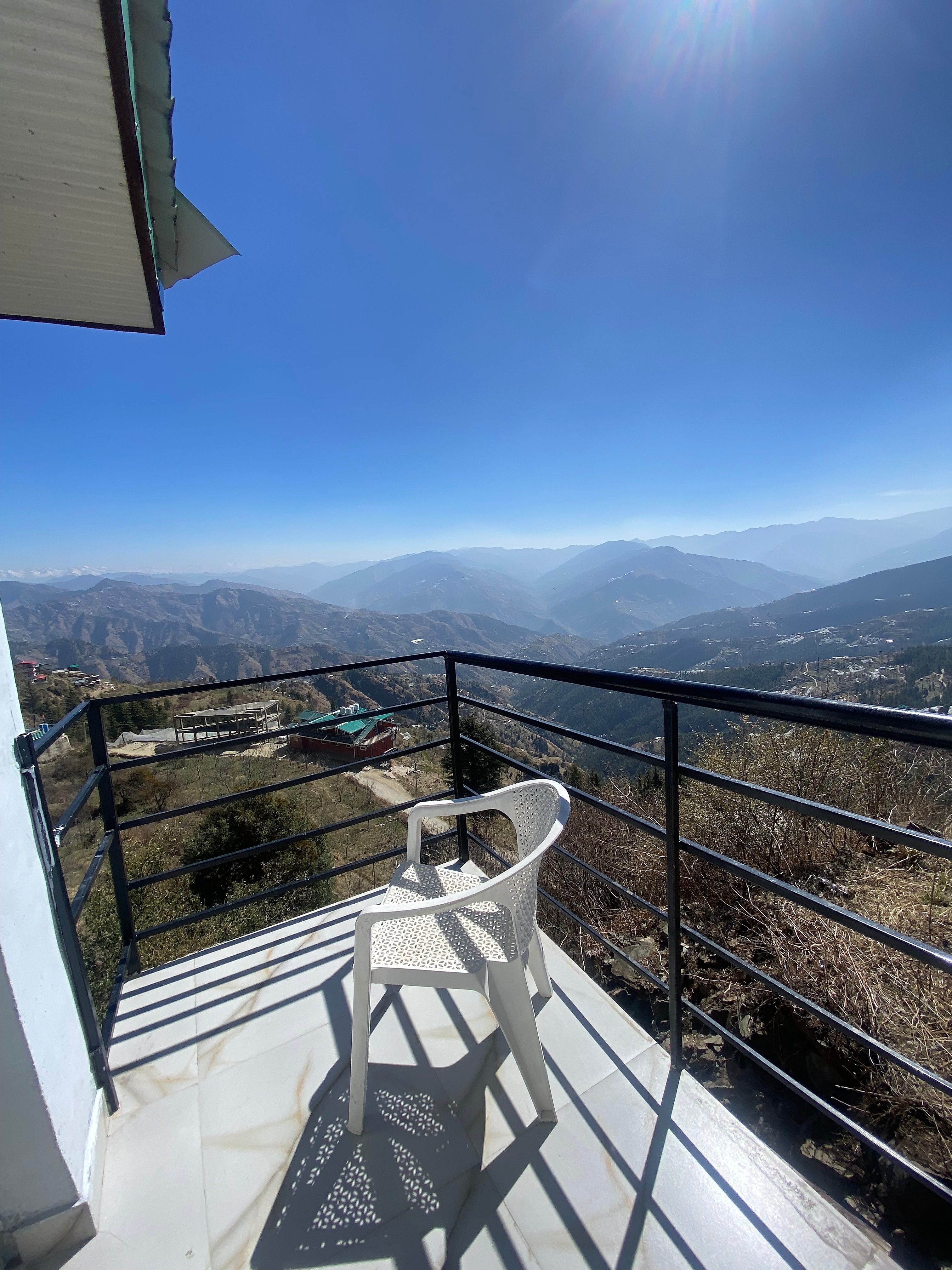 Crested View 𝗕𝗢𝗢𝗞 Kufri Homestay 𝘄𝗶𝘁𝗵 𝗙𝗥𝗘𝗘 𝗖𝗮𝗻𝗰𝗲𝗹𝗹𝗮𝘁𝗶𝗼𝗻