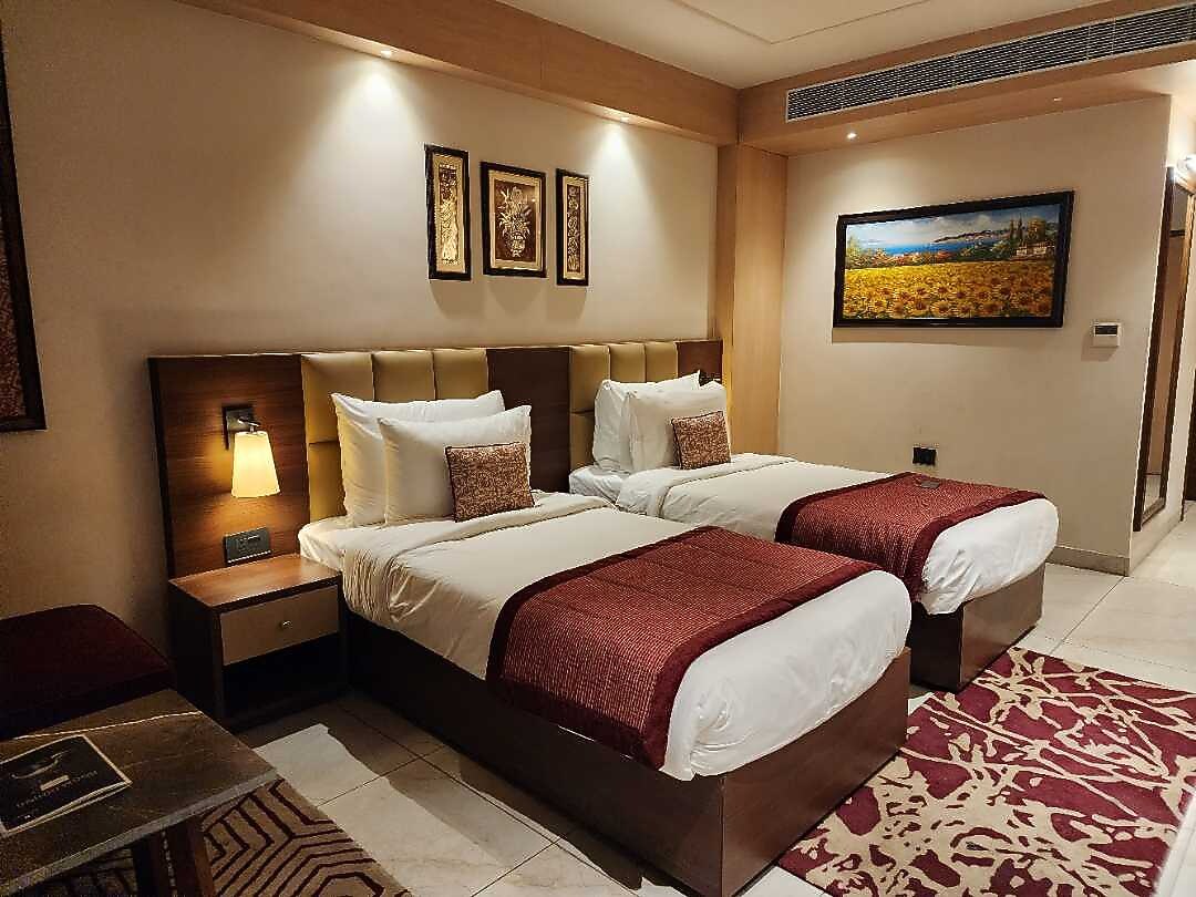 Hotel Pahadi 𝗕𝗢𝗢𝗞 Rourkela Hotel 𝘄𝗶𝘁𝗵 𝗙𝗥𝗘𝗘 𝗖𝗮𝗻𝗰𝗲𝗹𝗹𝗮𝘁𝗶𝗼𝗻