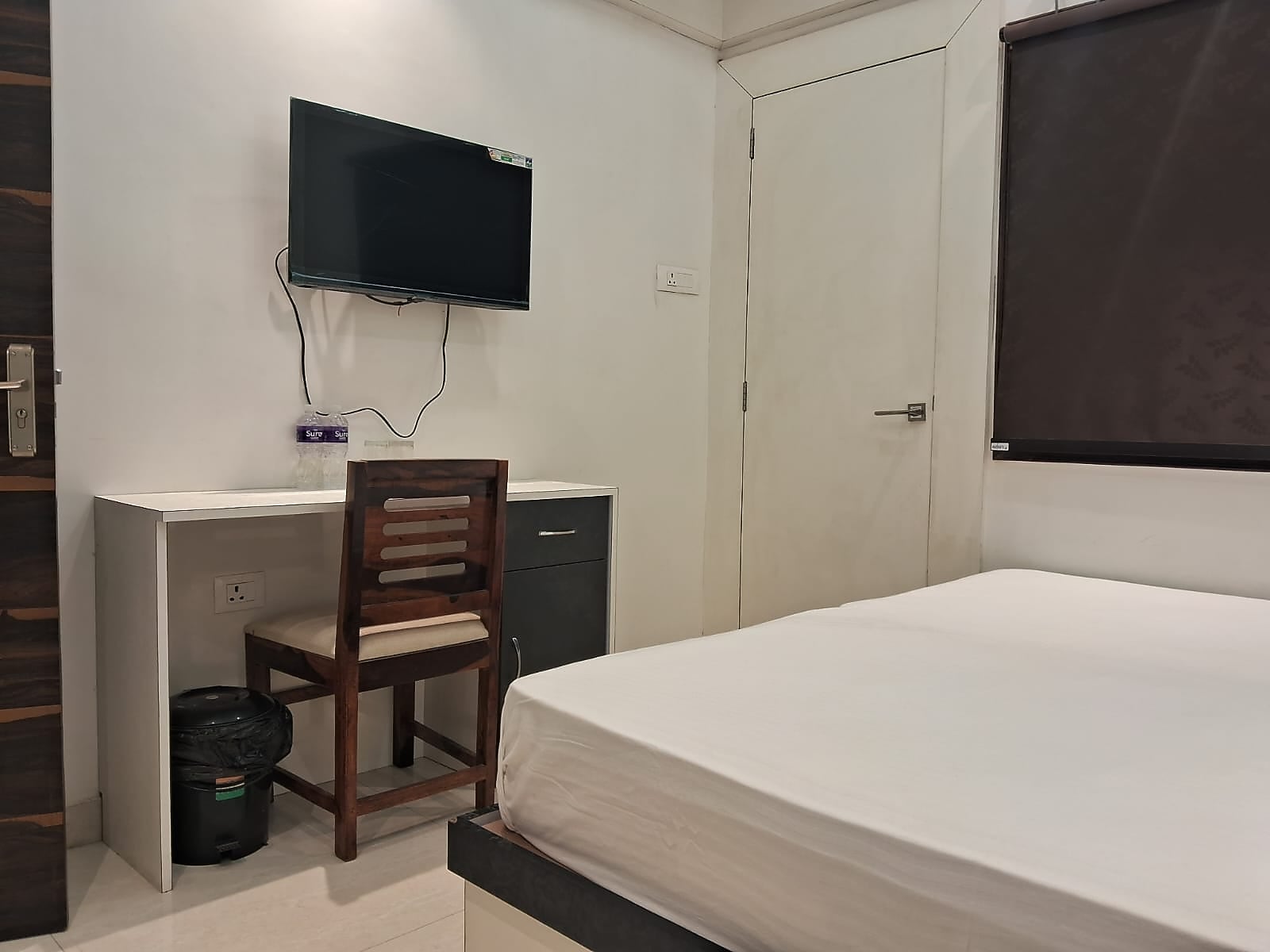 Hotel Temple View 𝗕𝗢𝗢𝗞 Varanasi Hotel 𝘄𝗶𝘁𝗵 𝗙𝗥𝗘𝗘 𝗖𝗮𝗻𝗰𝗲𝗹𝗹𝗮𝘁𝗶𝗼𝗻