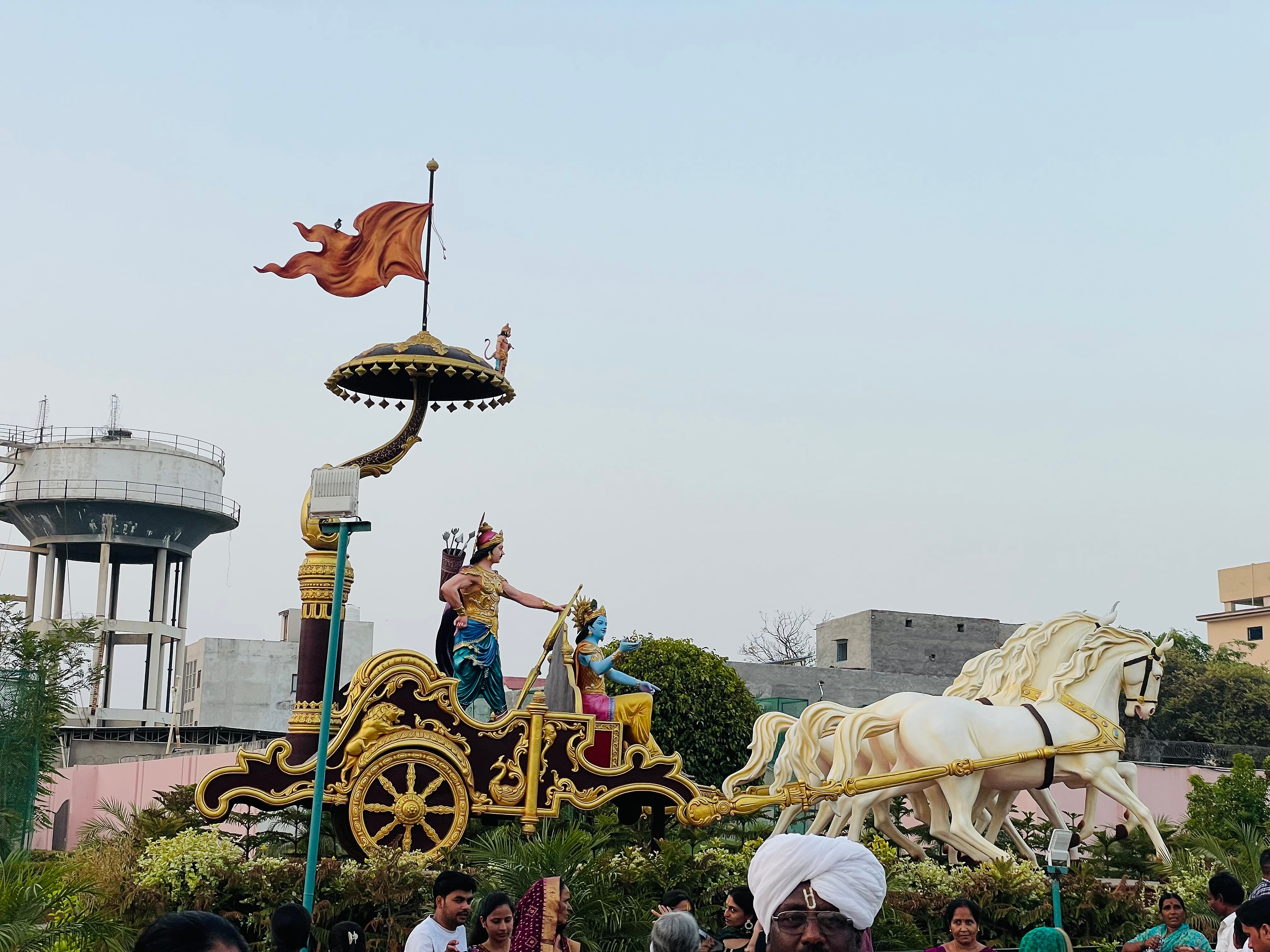 Radha Madhavam Vrindavan near Iskcon & Prem mandir 𝗕𝗢𝗢𝗞 Vrindavan ...