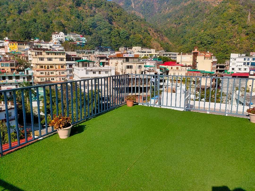 Shalom Backpackers Mussorie 𝗕𝗢𝗢𝗞 Mussoorie Hostel 𝘄𝗶𝘁𝗵 𝗙𝗥𝗘𝗘 𝗖𝗮𝗻𝗰𝗲𝗹𝗹𝗮𝘁𝗶𝗼𝗻