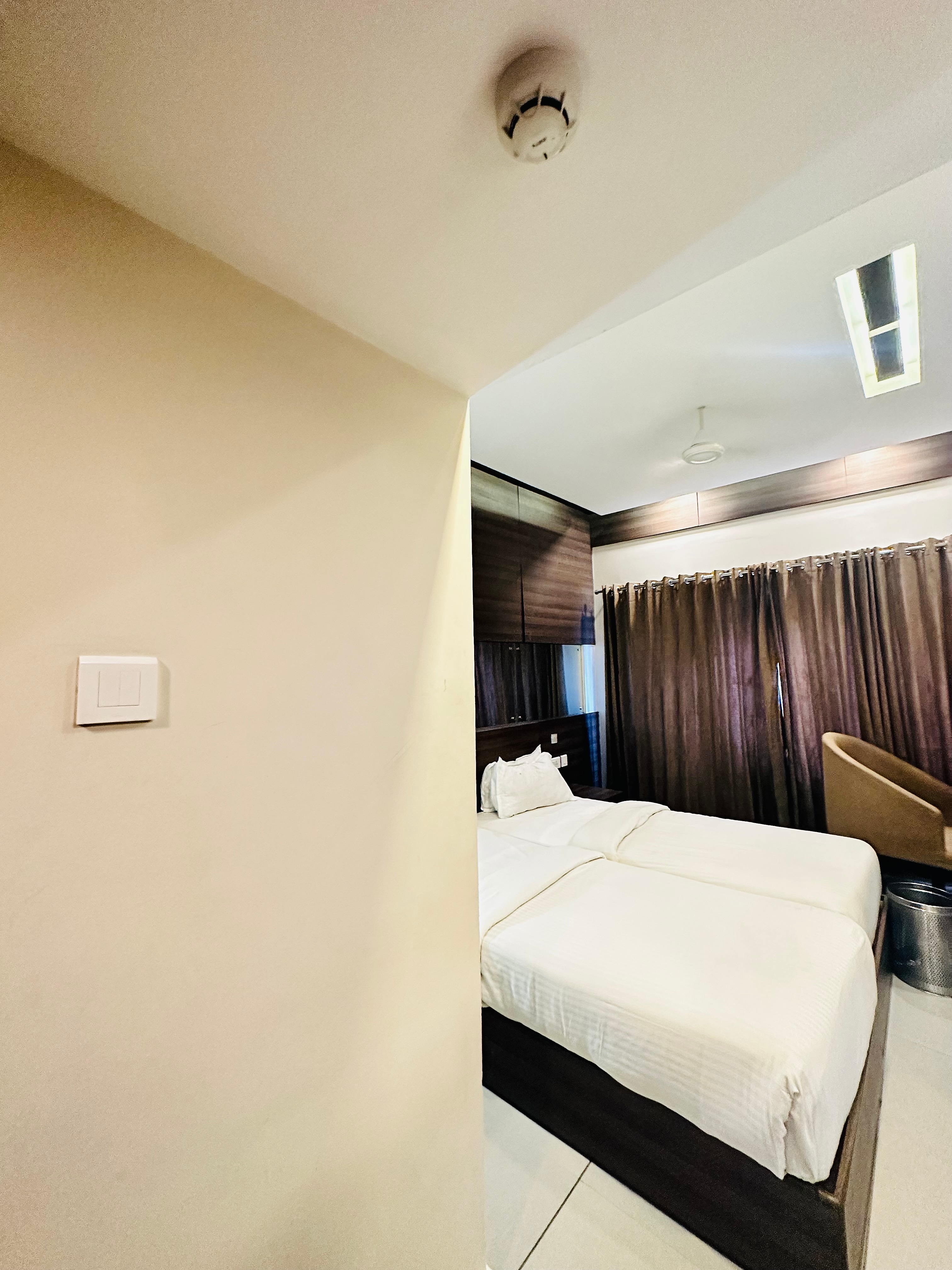 Hotel Palmyra Grand Inn 𝗕𝗢𝗢𝗞 Cochin Hotel 𝘄𝗶𝘁𝗵 𝗙𝗥𝗘𝗘 𝗖𝗮𝗻𝗰𝗲𝗹𝗹𝗮𝘁𝗶𝗼𝗻