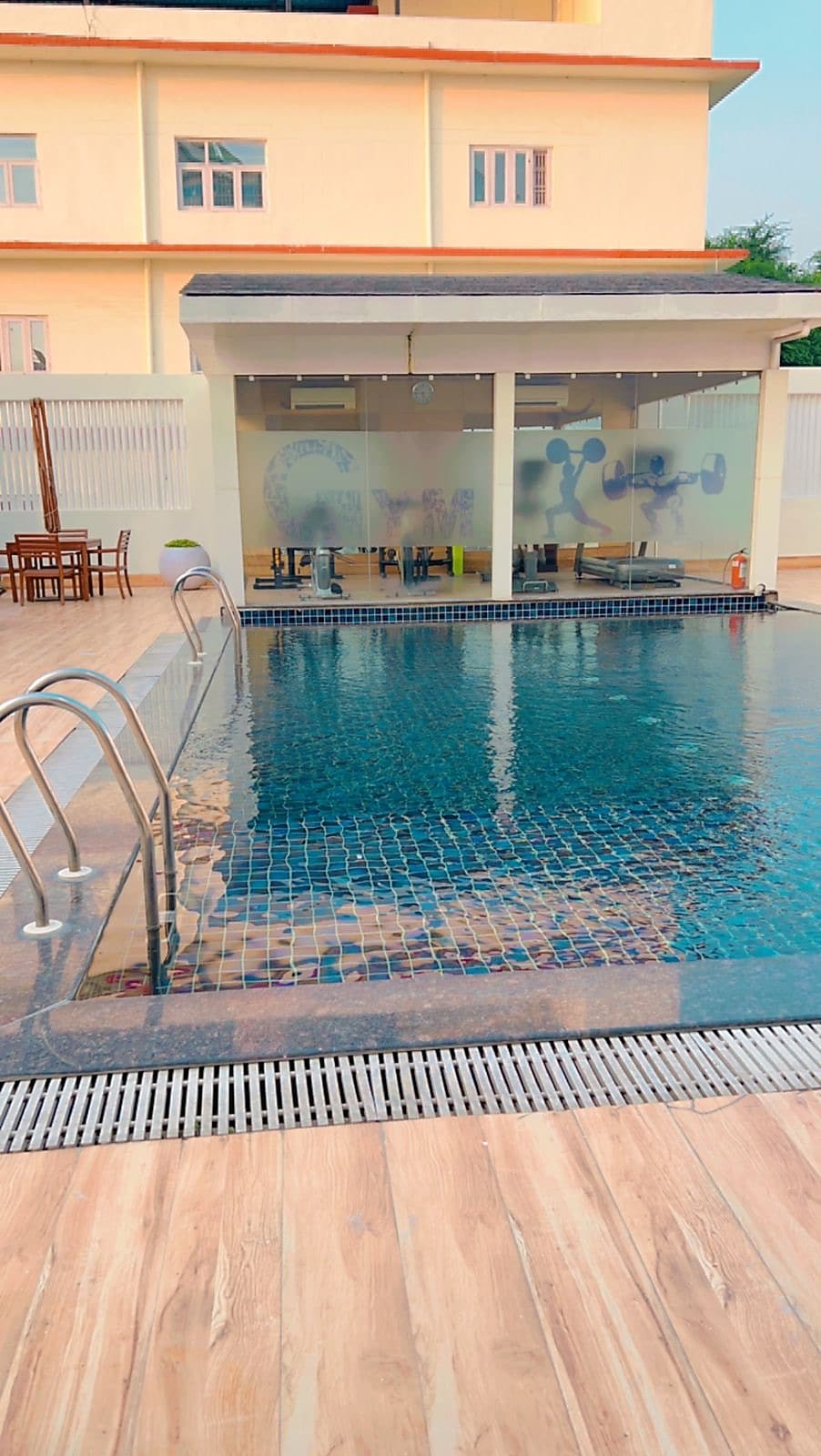 Lemon Tree Hotel Lucknow 𝗕𝗢𝗢𝗞 Lucknow Hotel 𝘄𝗶𝘁𝗵 𝗙𝗥𝗘𝗘 𝗖𝗮𝗻𝗰𝗲𝗹𝗹𝗮𝘁𝗶𝗼𝗻