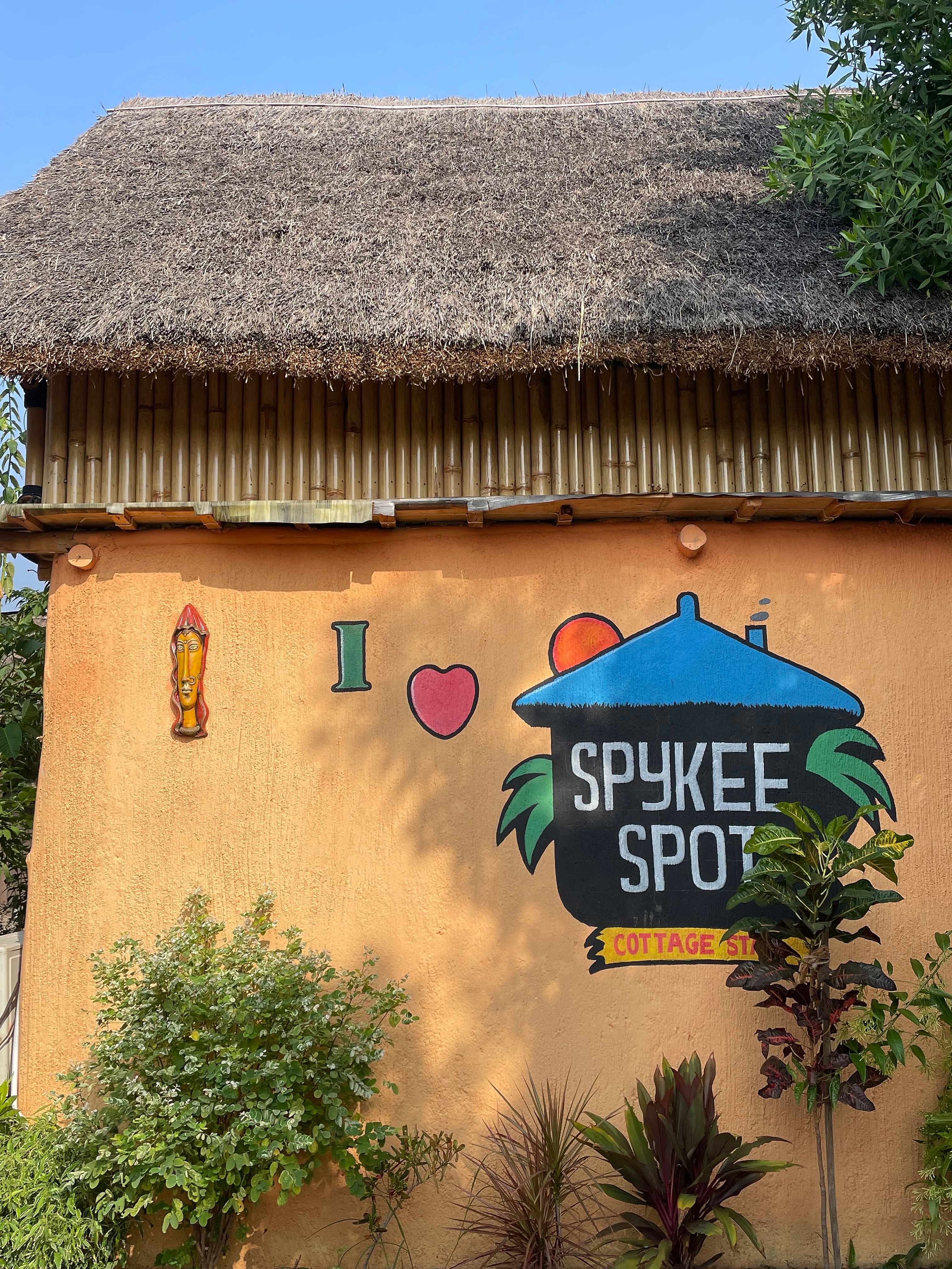 Spykee spot 𝗕𝗢𝗢𝗞 Hampi Guest House 𝘄𝗶𝘁𝗵 𝗙𝗥𝗘𝗘 𝗖𝗮𝗻𝗰𝗲𝗹𝗹𝗮𝘁𝗶𝗼𝗻