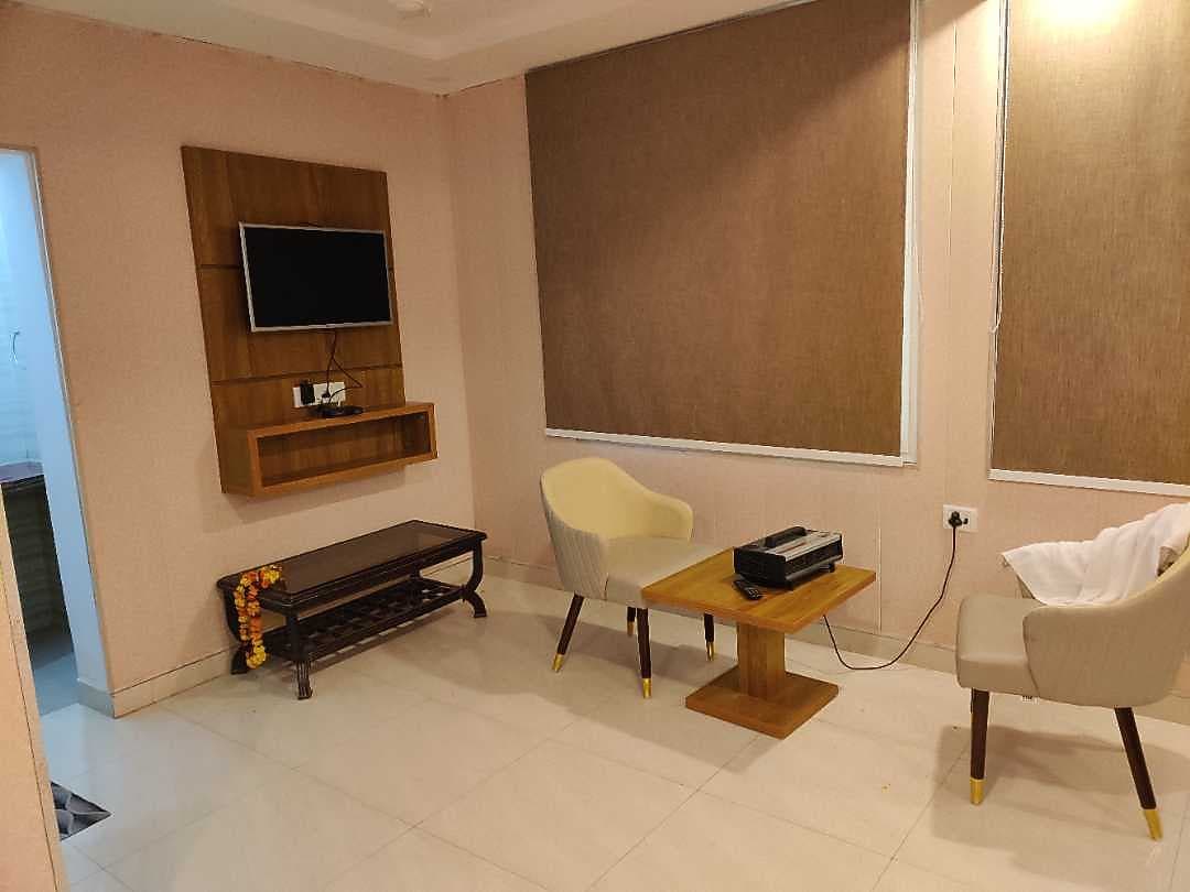 Hotel Saket, Ayodhya 𝗕𝗢𝗢𝗞 Ayodhya Hotel 𝘄𝗶𝘁𝗵 𝗙𝗥𝗘𝗘 𝗖𝗮𝗻𝗰𝗲𝗹𝗹𝗮𝘁𝗶𝗼𝗻