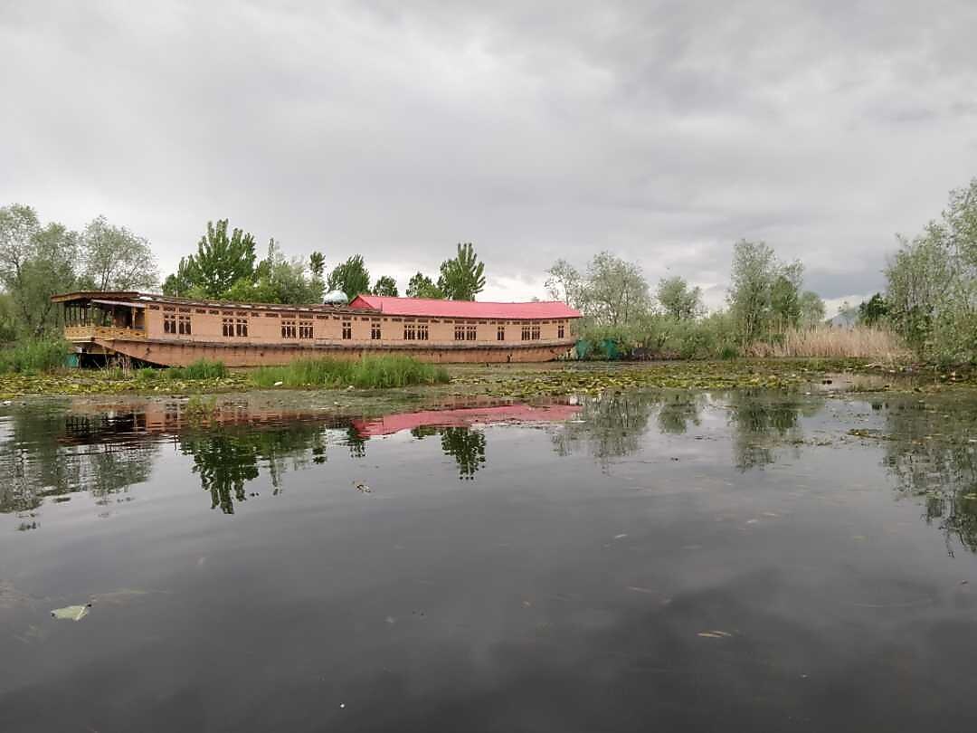 HABAK RESORT 𝗕𝗢𝗢𝗞 Srinagar Hotel 𝘄𝗶𝘁𝗵 ₹𝟬 𝗣𝗔𝗬𝗠𝗘𝗡𝗧