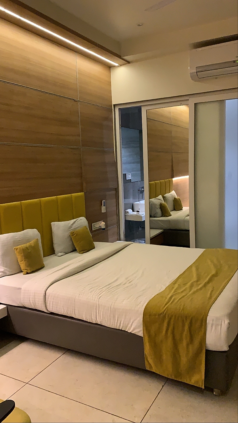 The Hubstreet Hotel 100% Money Back 𝗕𝗢𝗢𝗞 Bhopal Hotel 𝘄𝗶𝘁𝗵 𝗙𝗥𝗘𝗘 ...