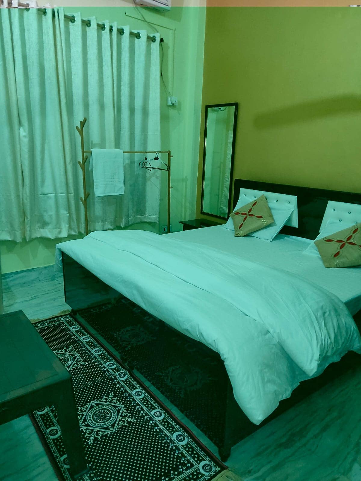 Divya Aashray Homestay 𝗕𝗢𝗢𝗞 Ayodhya Homestay 𝘄𝗶𝘁𝗵 𝗙𝗥𝗘𝗘 𝗖𝗮𝗻𝗰𝗲𝗹𝗹𝗮𝘁𝗶𝗼𝗻