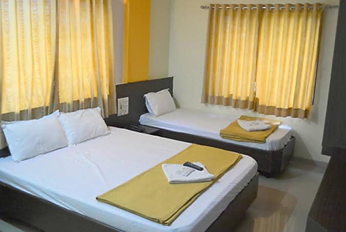 HOTEL MADHAVA 𝗕𝗢𝗢𝗞 Shirdi Guest House 𝘄𝗶𝘁𝗵 ₹𝟬 𝗣𝗔𝗬𝗠𝗘𝗡𝗧