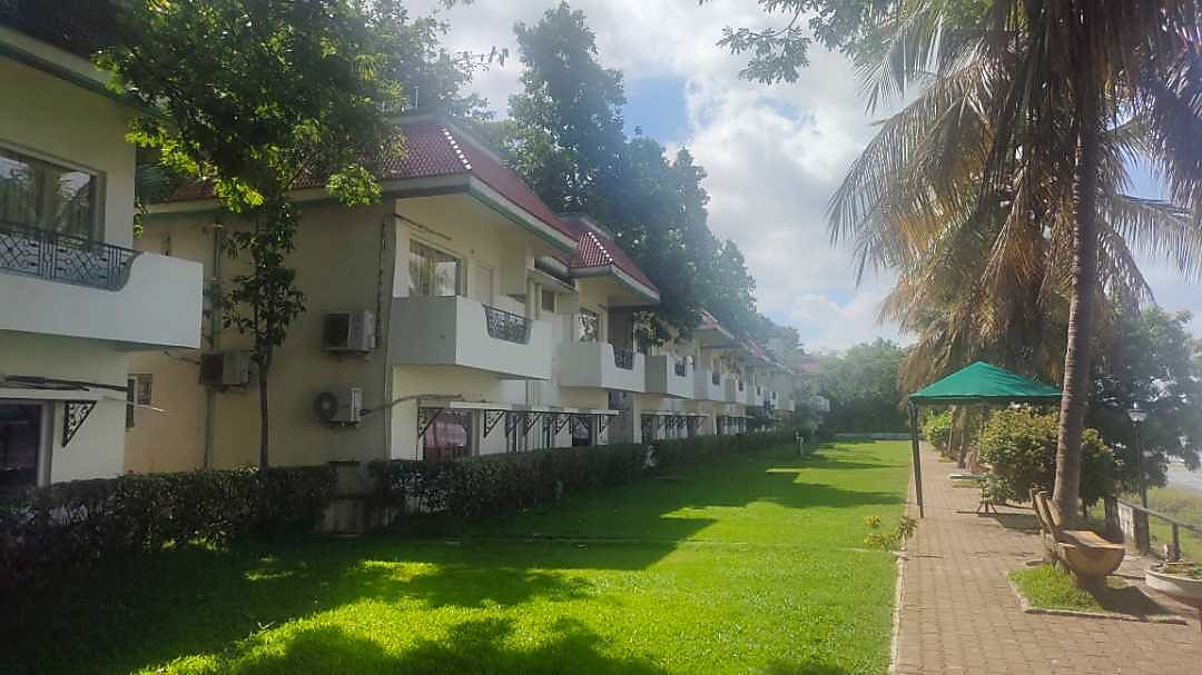 Hotel River Bay 𝗕𝗢𝗢𝗞 Rajahmundry Resort 𝘄𝗶𝘁𝗵 ₹𝟬 𝗣𝗔𝗬𝗠𝗘𝗡𝗧