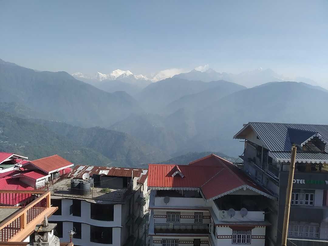 Hotel Garuda 𝗕𝗢𝗢𝗞 Pelling Hotel 𝘄𝗶𝘁𝗵 𝗙𝗥𝗘𝗘 𝗖𝗮𝗻𝗰𝗲𝗹𝗹𝗮𝘁𝗶𝗼𝗻