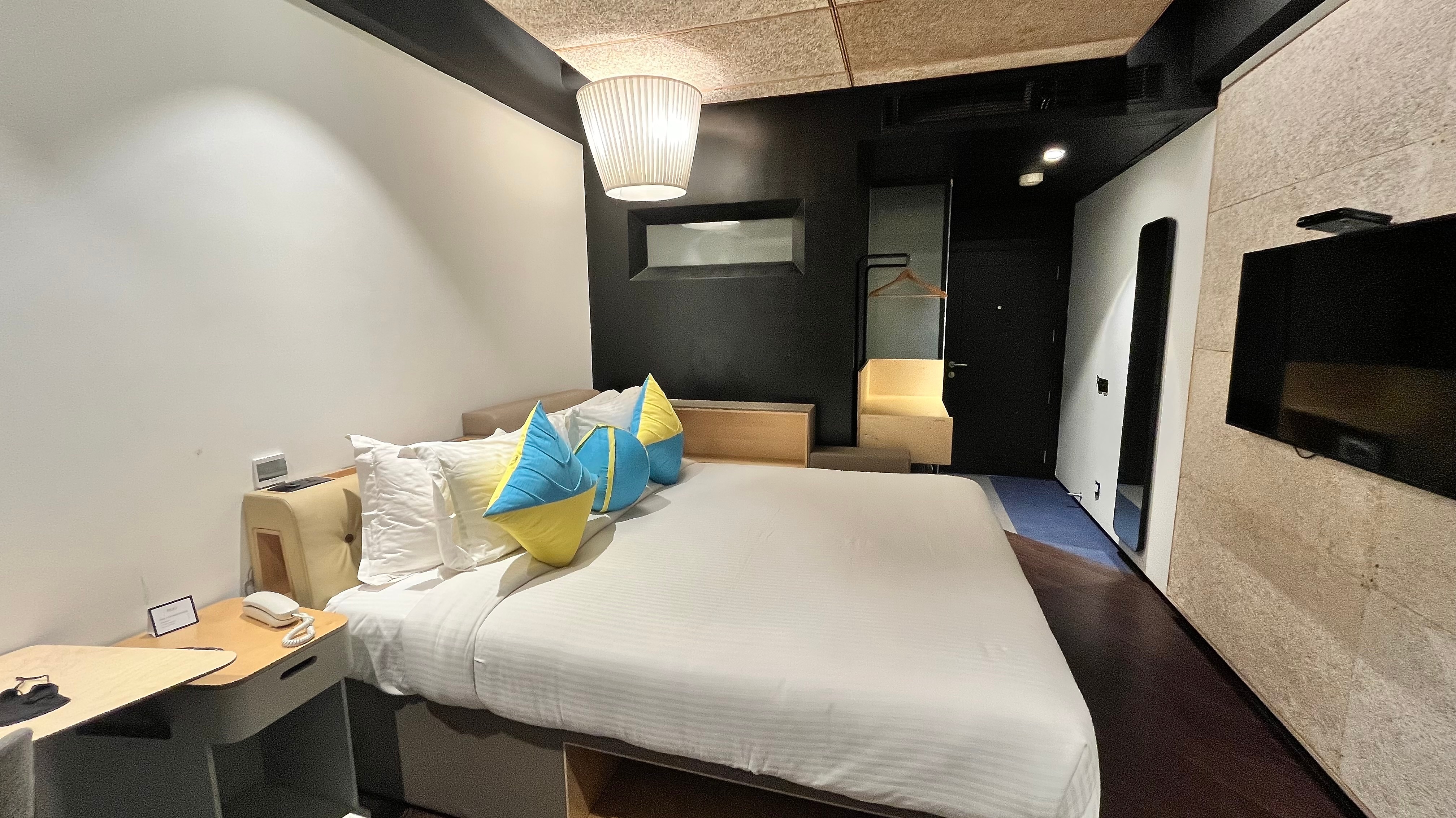 Nuo By juSTa Best Rates on Delhi Hotel Deals, Reviews & Photos
