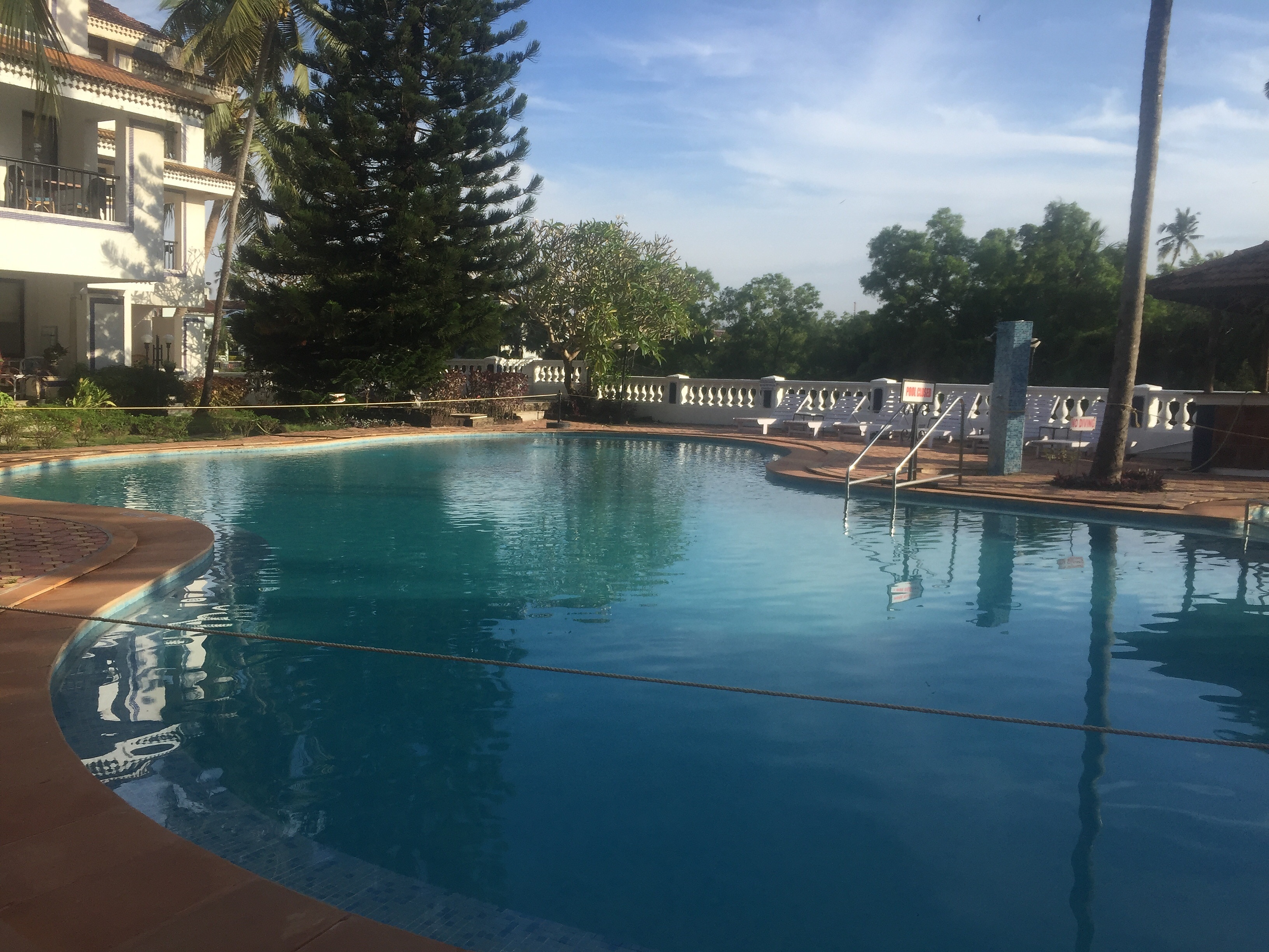 Resort Lagoa Azul 𝗕𝗢𝗢𝗞 Goa Resort 𝘄𝗶𝘁𝗵 𝗙𝗥𝗘𝗘 𝗖𝗮𝗻𝗰𝗲𝗹𝗹𝗮𝘁𝗶𝗼𝗻