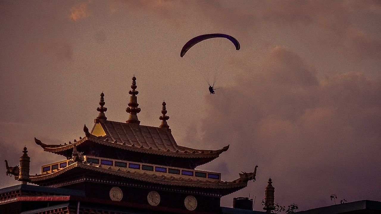 Chokling ArtHouse - The Treasure of Himalayas | Bir Billing Hostel BOOK ...