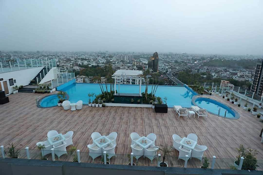 The Grand Hotels and Suites 𝗕𝗢𝗢𝗞 Jaipur Apart-hotel 𝘄𝗶𝘁𝗵 𝗙𝗥𝗘𝗘 𝗖𝗮𝗻𝗰𝗲𝗹𝗹𝗮𝘁𝗶𝗼𝗻