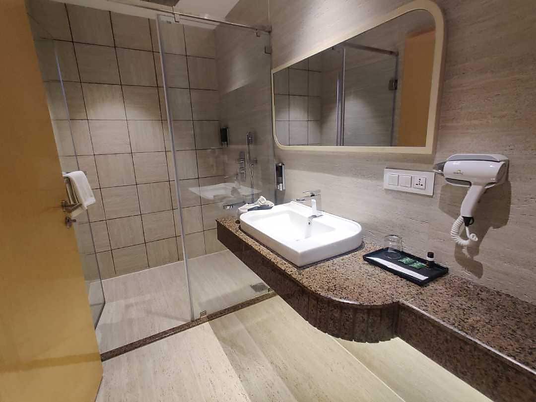 Sunhill Portico | Siliguri Hotel BOOK @ ₹1