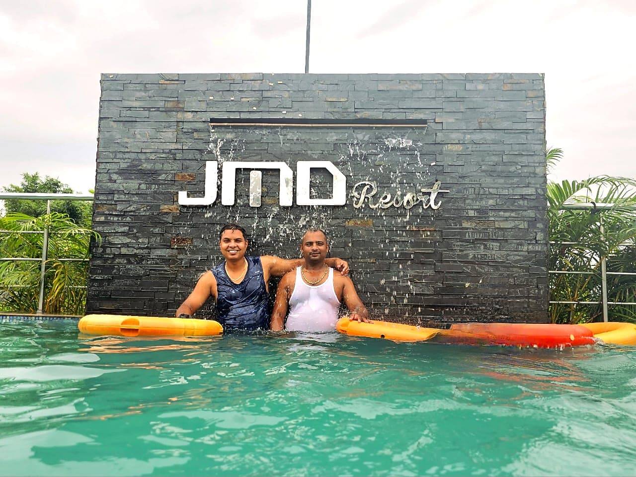 JMD Resort 𝗕𝗢𝗢𝗞 Lataguri Resort 𝘄𝗶𝘁𝗵 𝗙𝗥𝗘𝗘 𝗖𝗮𝗻𝗰𝗲𝗹𝗹𝗮𝘁𝗶𝗼𝗻