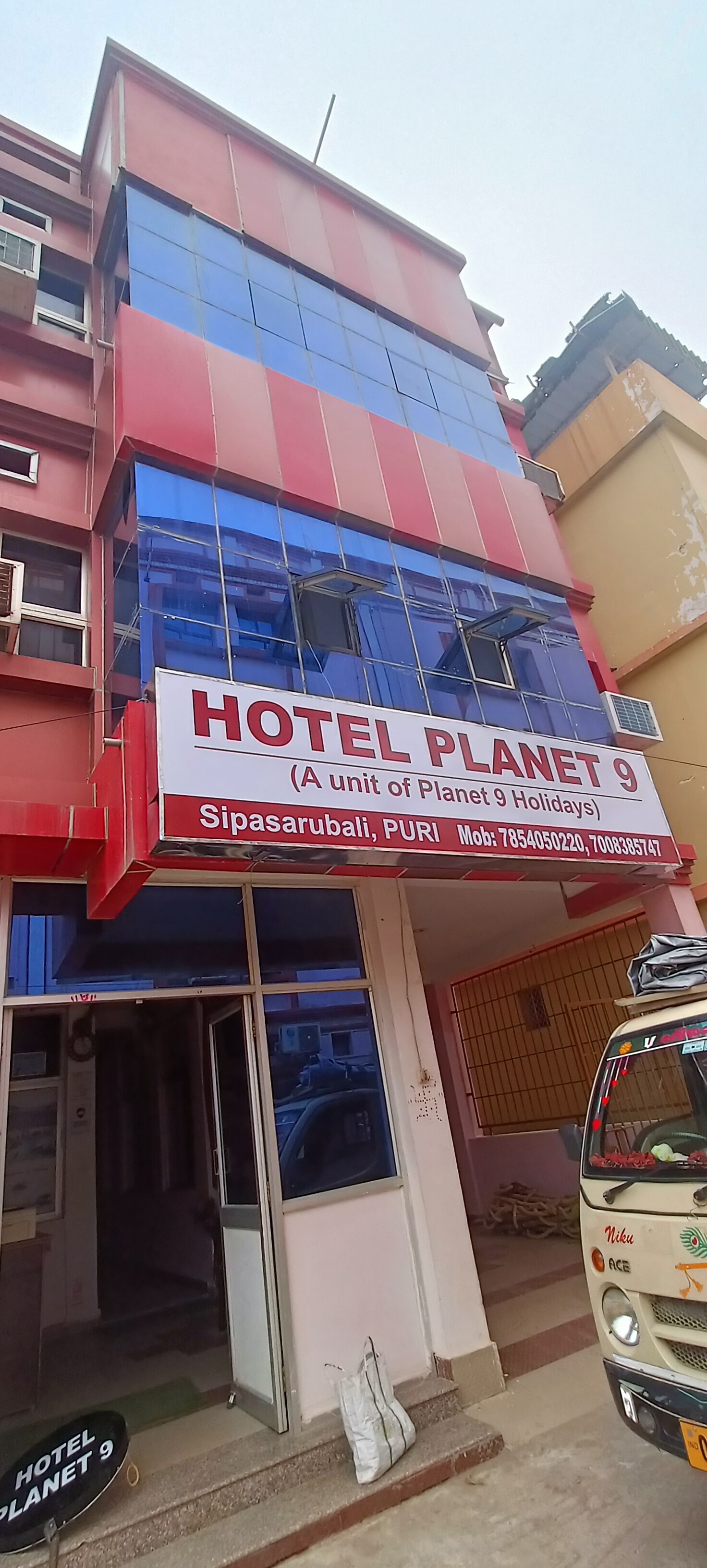 Planet 9 𝗕𝗢𝗢𝗞 Puri Homestay 𝘄𝗶𝘁𝗵 ₹𝟬 𝗣𝗔𝗬𝗠𝗘𝗡𝗧