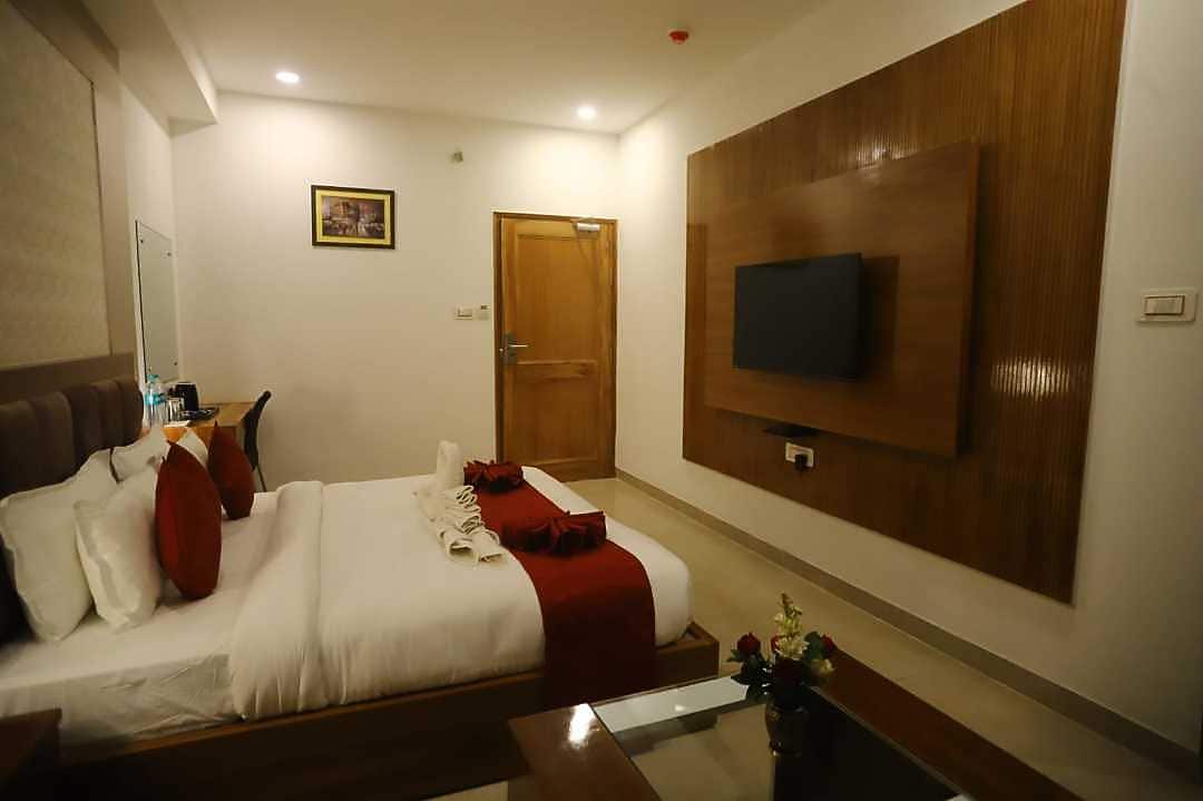THE ECSTASY 𝗕𝗢𝗢𝗞 Lucknow Hotel 𝘄𝗶𝘁𝗵 ₹𝟬 𝗣𝗔𝗬𝗠𝗘𝗡𝗧