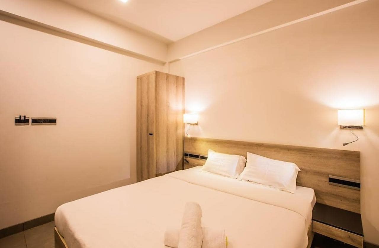 Coastal Pearl Hotel Margao Railway Station 𝗕𝗢𝗢𝗞 Goa Hotel 𝘄𝗶𝘁𝗵 ₹𝟬 𝗣𝗔𝗬𝗠𝗘𝗡𝗧