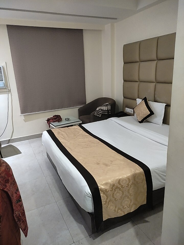 Photos of Radical Palace - Hotel in Lucknow