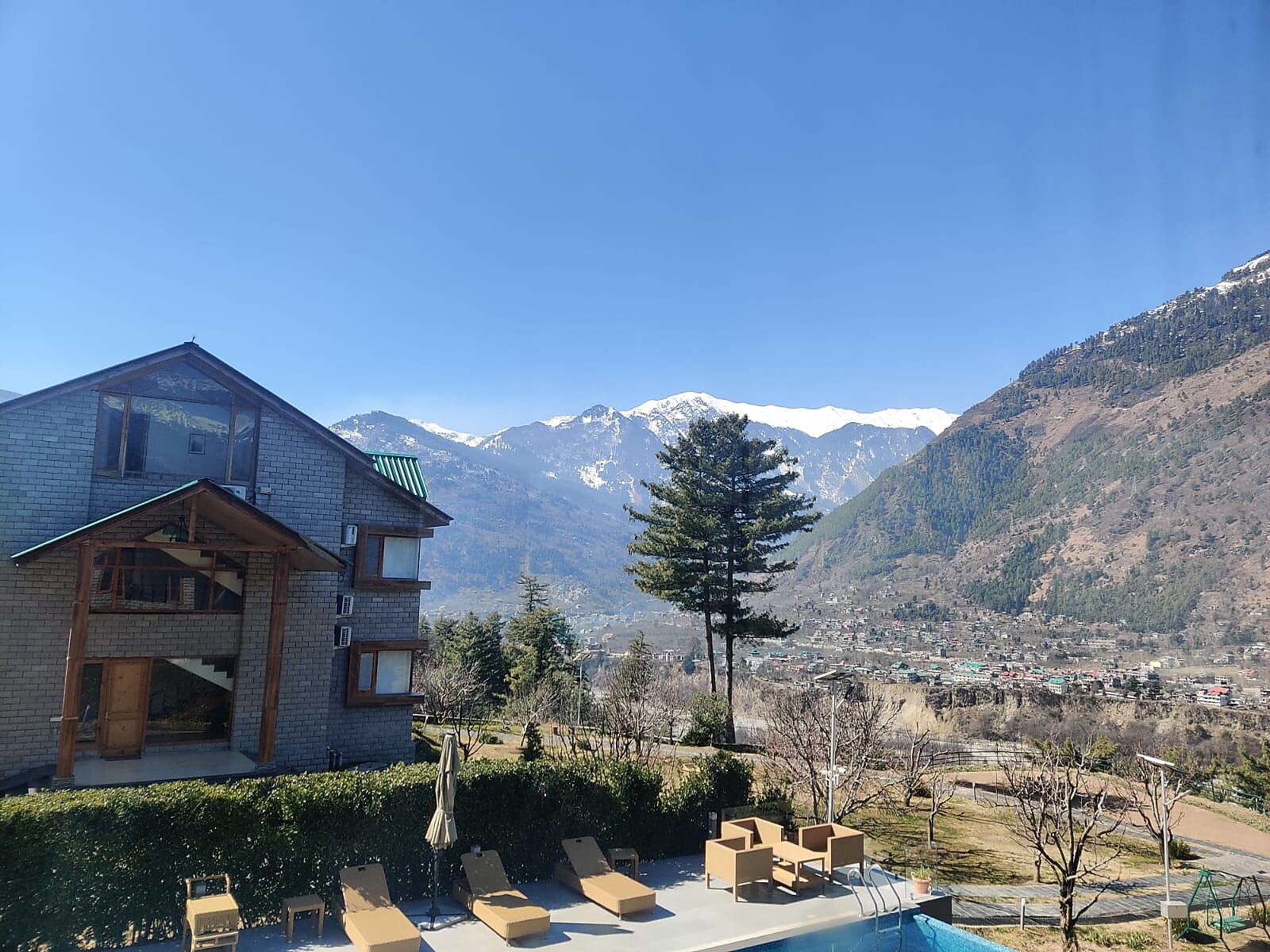Baragarh Resort and Spa, Manali, IHCL SeleQtions 𝗕𝗢𝗢𝗞 Manali Hotel 𝘄𝗶𝘁𝗵 ...