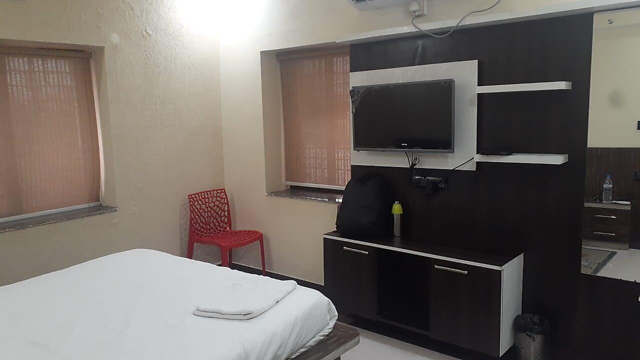 Itsy Hotels Cradle Regency 𝗕𝗢𝗢𝗞 Ranchi Hotel 𝘄𝗶𝘁𝗵 𝗙𝗥𝗘𝗘 𝗖𝗮𝗻𝗰𝗲𝗹𝗹𝗮𝘁𝗶𝗼𝗻
