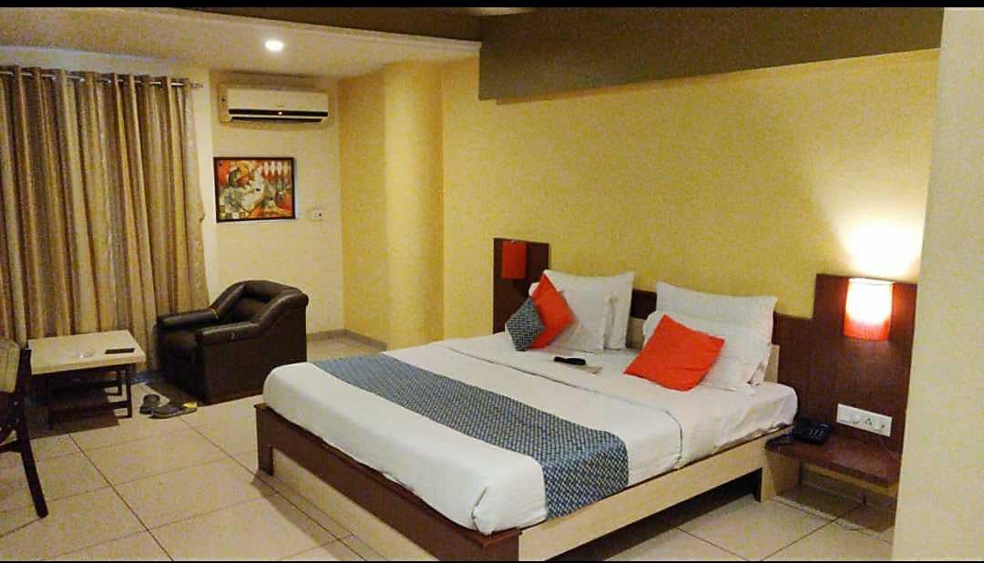 Galaxy Hotel 𝗕𝗢𝗢𝗞 Rajkot Hotel 𝘄𝗶𝘁𝗵 𝗙𝗥𝗘𝗘 𝗖𝗮𝗻𝗰𝗲𝗹𝗹𝗮𝘁𝗶𝗼𝗻