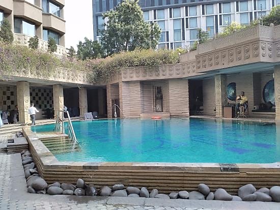 Hyderabad Marriott Hotel and Convention Centre Hyderabad Hotel Price ...