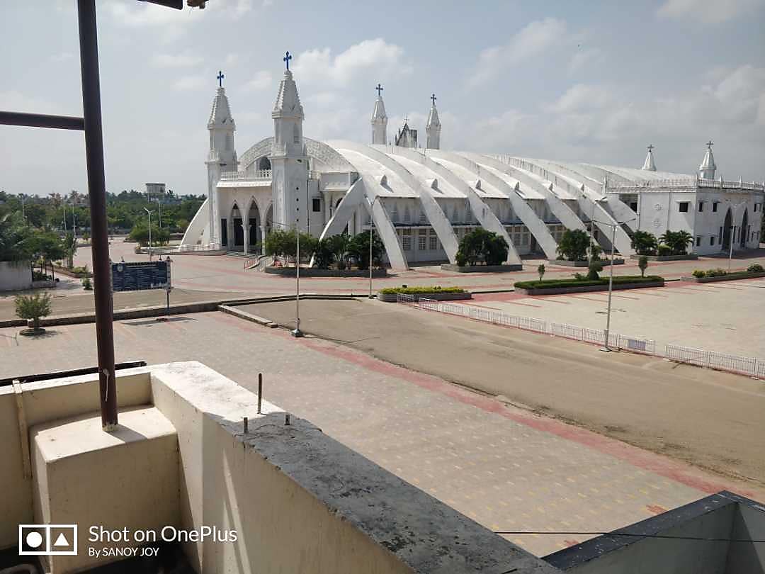 Hotel Picnic Best Rates on Velankanni Hotel Deals, Reviews & Photos