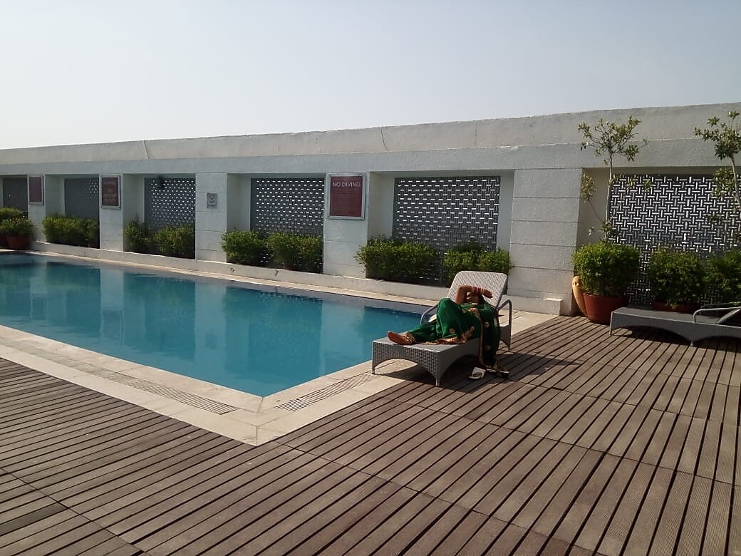 Radisson Hotel Agra Best Rates on Agra Hotel Deals, Reviews & Photos