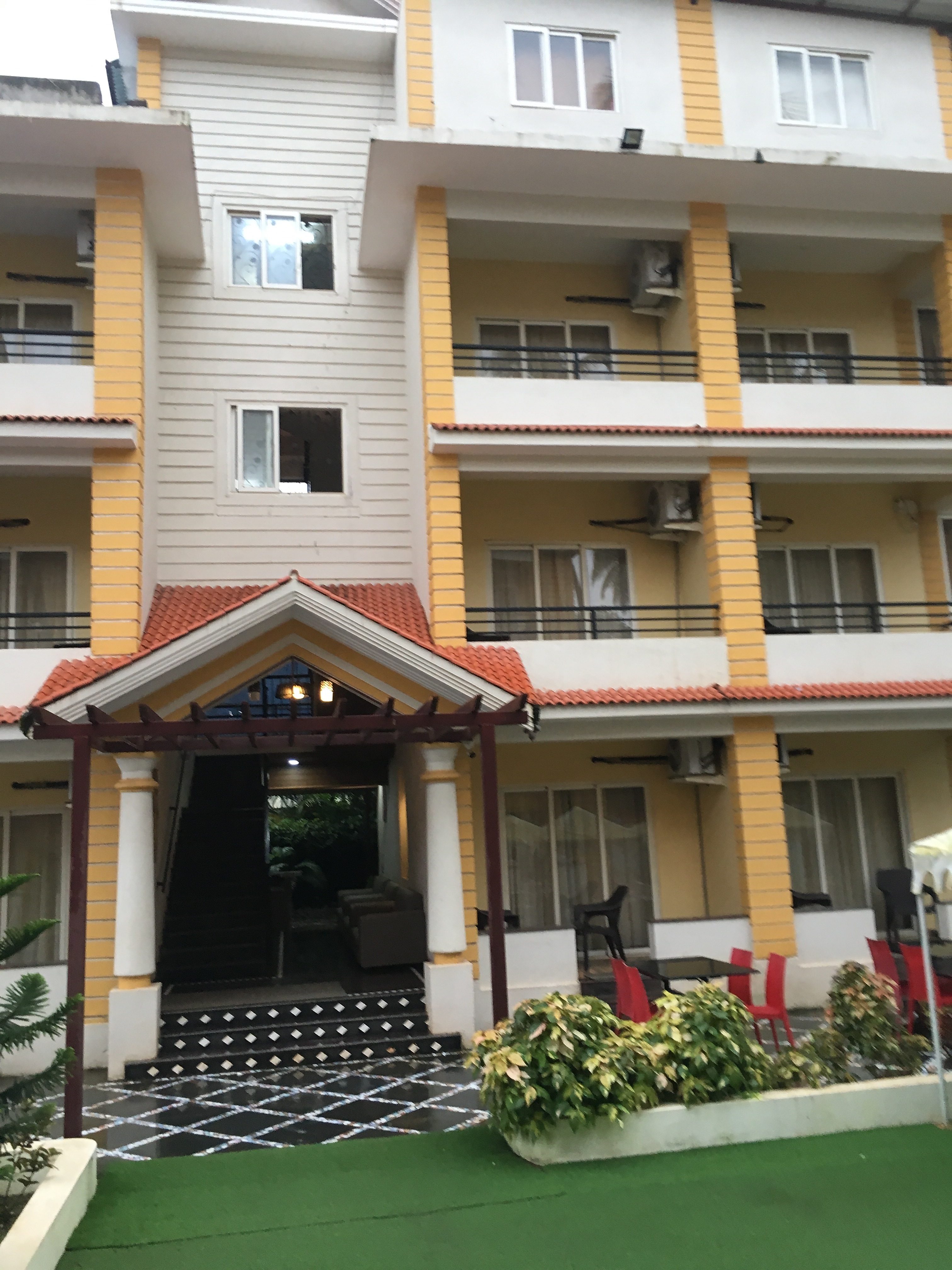 Royale Nirvana Resort 𝗕𝗢𝗢𝗞 Goa Hotel 𝘄𝗶𝘁𝗵 𝗙𝗥𝗘𝗘 𝗖𝗮𝗻𝗰𝗲𝗹𝗹𝗮𝘁𝗶𝗼𝗻