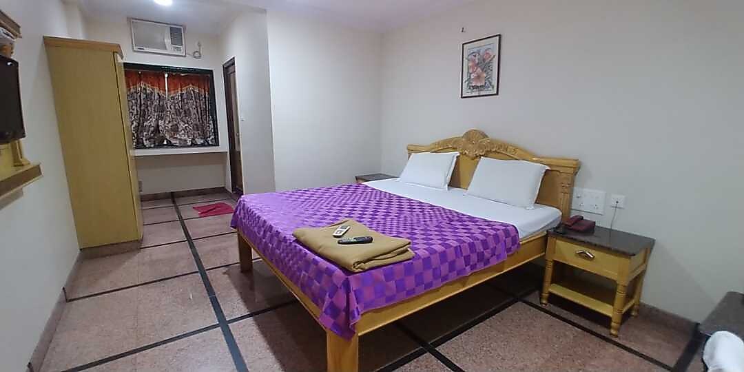 Hotel Adithya Central | Eluru Hotel BOOK @ ₹1