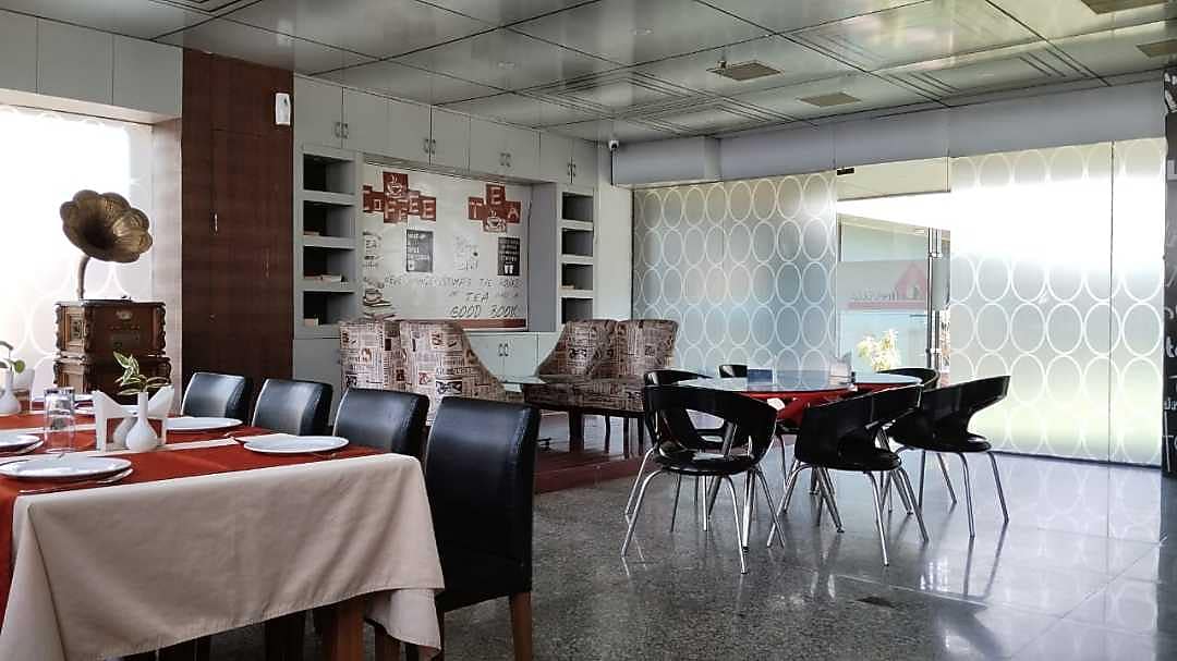 The Revanta 𝗕𝗢𝗢𝗞 Lucknow Hotel 𝘄𝗶𝘁𝗵 𝗙𝗥𝗘𝗘 𝗖𝗮𝗻𝗰𝗲𝗹𝗹𝗮𝘁𝗶𝗼𝗻