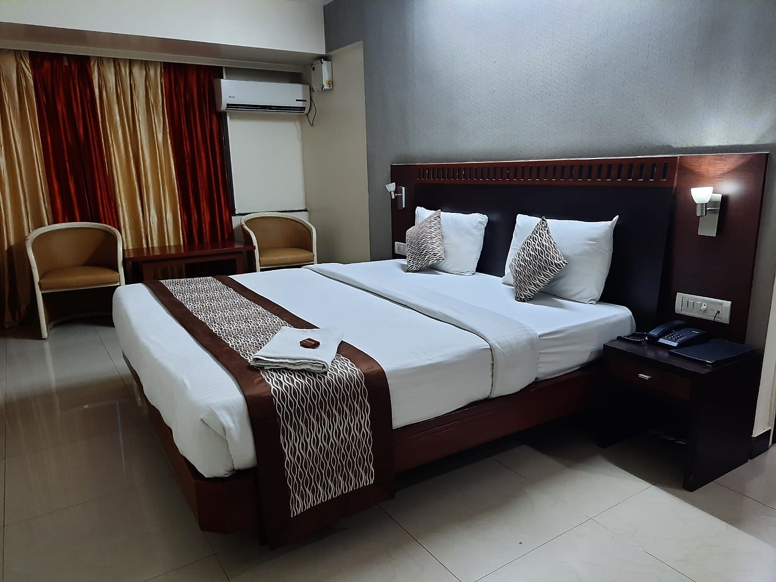 Hotel Ayodhya 100% Money Back 𝗕𝗢𝗢𝗞 Kolhapur Hotel 𝘄𝗶𝘁𝗵 𝗙𝗥𝗘𝗘 𝗖𝗮𝗻𝗰𝗲𝗹𝗹𝗮𝘁𝗶𝗼𝗻