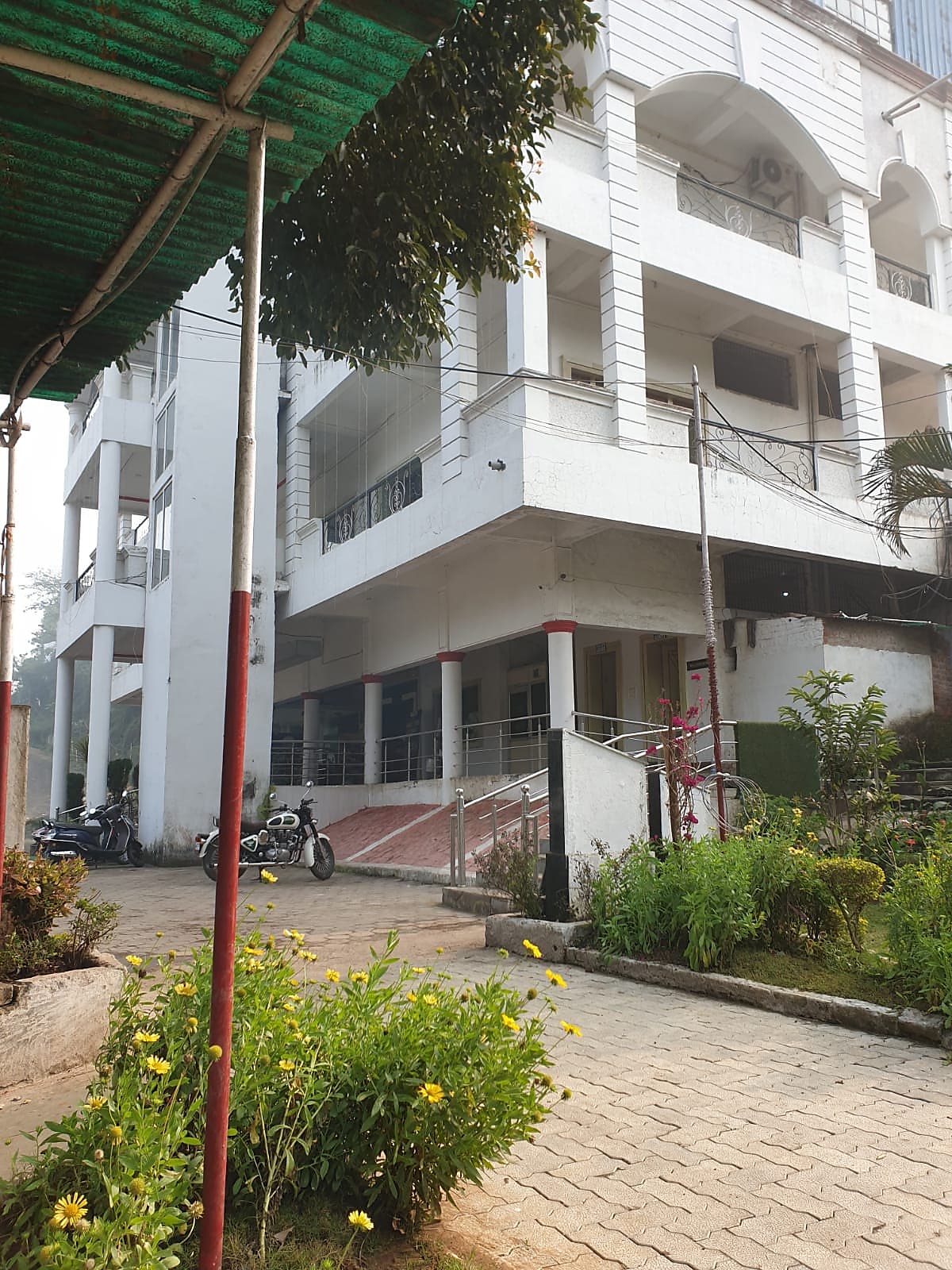 Sukoon Resort 𝗕𝗢𝗢𝗞 Jabalpur Resort 𝘄𝗶𝘁𝗵 𝗙𝗥𝗘𝗘 𝗖𝗮𝗻𝗰𝗲𝗹𝗹𝗮𝘁𝗶𝗼𝗻