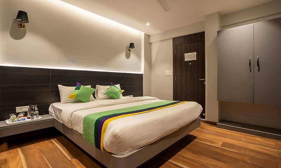 Treebo Prasha 𝗕𝗢𝗢𝗞 Nashik Hotel 𝘄𝗶𝘁𝗵 𝗙𝗥𝗘𝗘 𝗖𝗮𝗻𝗰𝗲𝗹𝗹𝗮𝘁𝗶𝗼𝗻