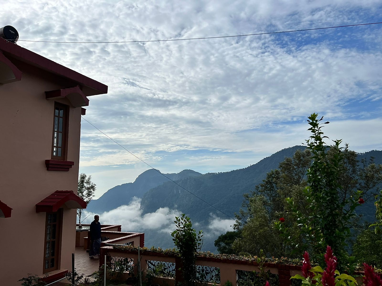 The Hidden Heaven 𝗕𝗢𝗢𝗞 Coonoor Homestay 𝘄𝗶𝘁𝗵 𝗙𝗥𝗘𝗘 𝗖𝗮𝗻𝗰𝗲𝗹𝗹𝗮𝘁𝗶𝗼𝗻