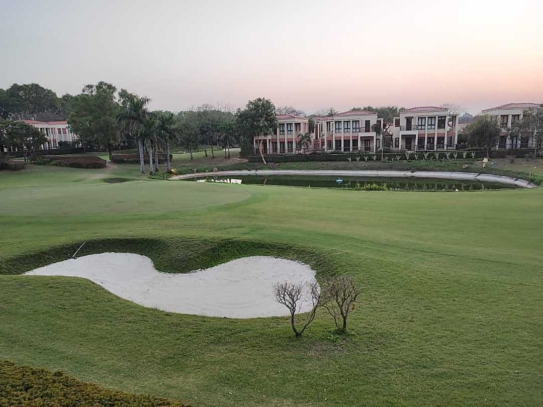 Lemon Tree Hotel, Tarudhan Valley 𝗕𝗢𝗢𝗞 Manesar Resort 𝘄𝗶𝘁𝗵 𝗙𝗥𝗘𝗘 ...