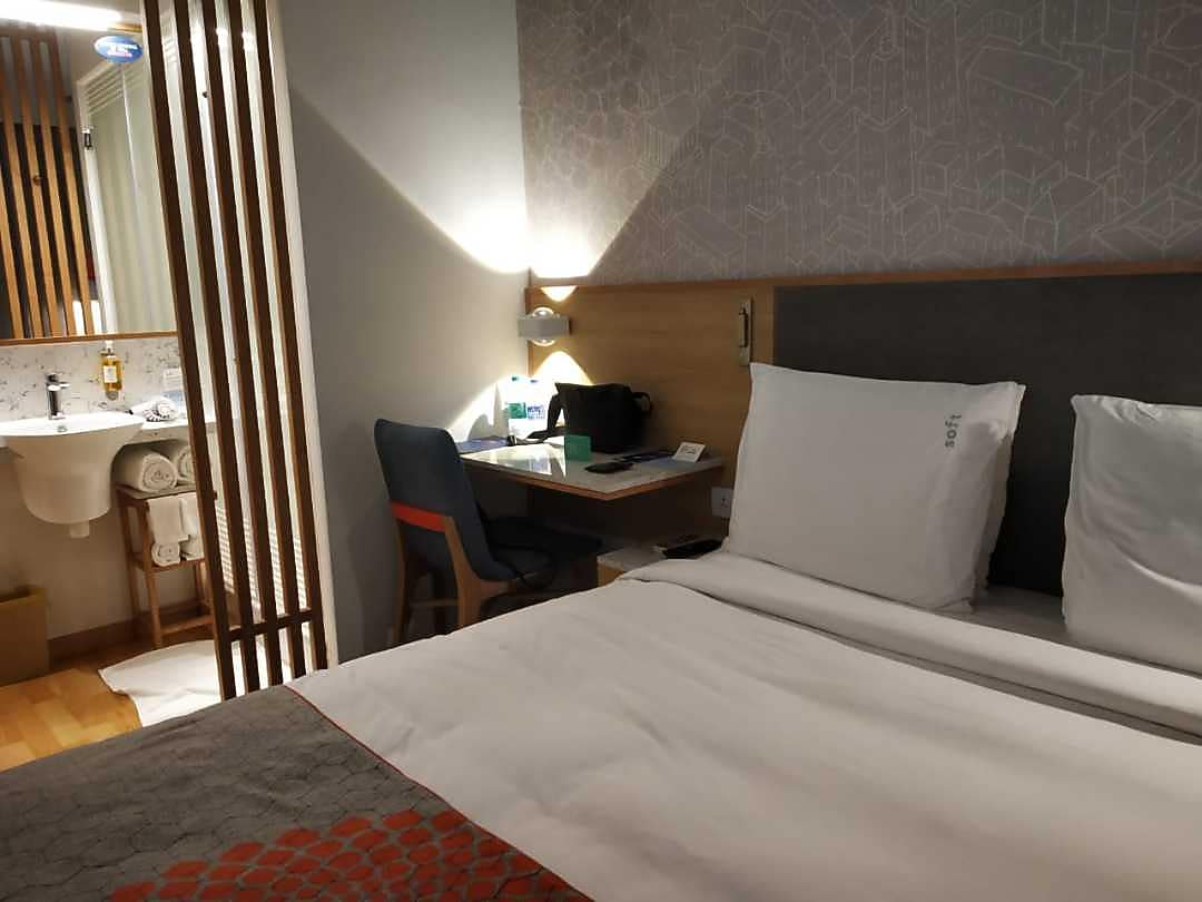 Holiday Inn Express Pune Hinjewadi 𝗕𝗢𝗢𝗞 Pune Hotel 𝘄𝗶𝘁𝗵 𝗙𝗥𝗘𝗘 𝗖𝗮𝗻𝗰𝗲𝗹𝗹𝗮𝘁𝗶𝗼𝗻